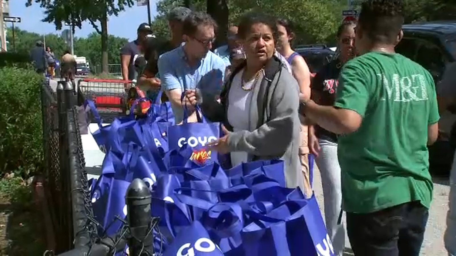 Dominican Day Parade: Goya donates 15,000 pounds of food to families in ...