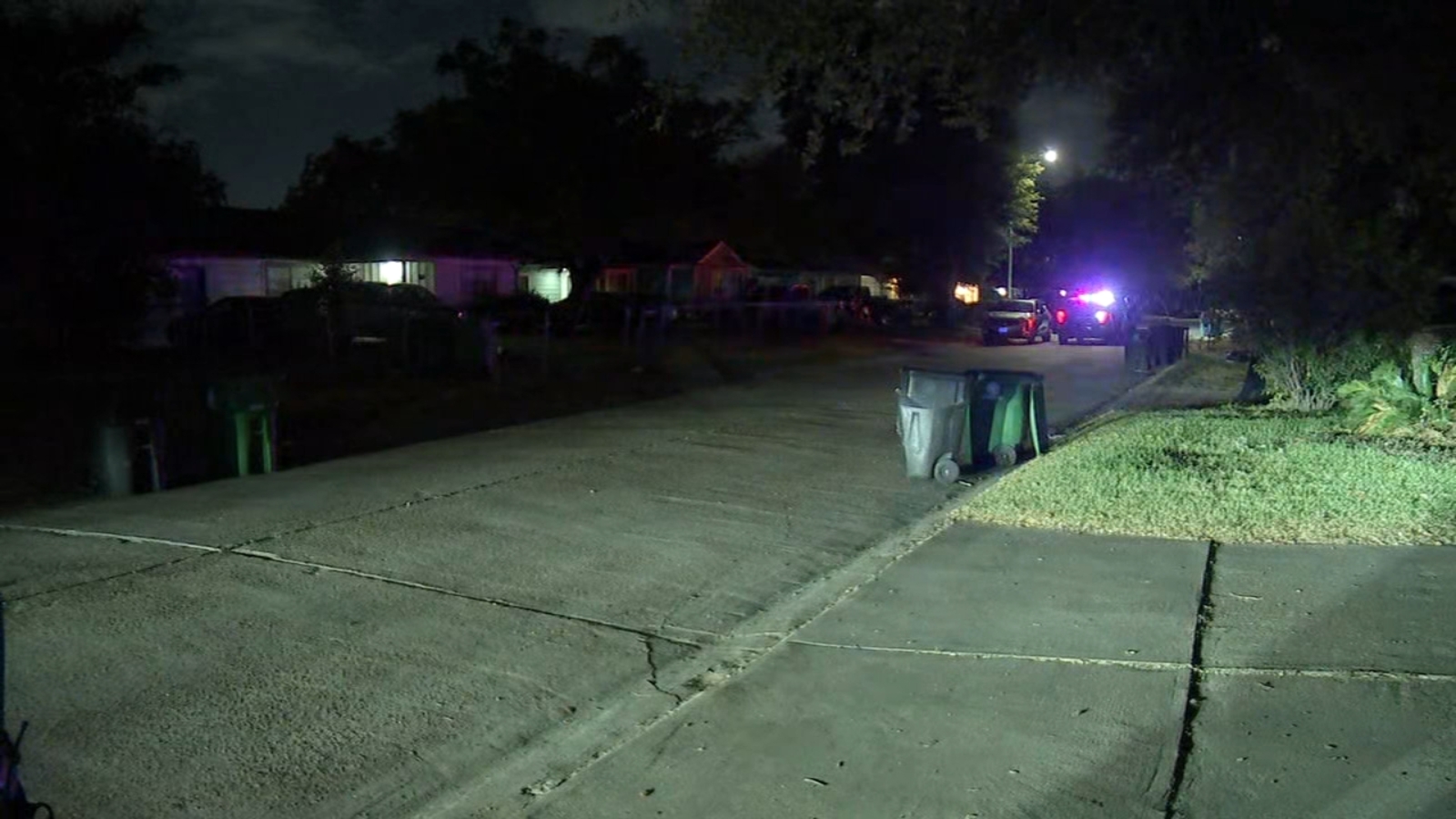 Houston Shooting 15 Year Old Among 3 People Who Showed Up At Hospital