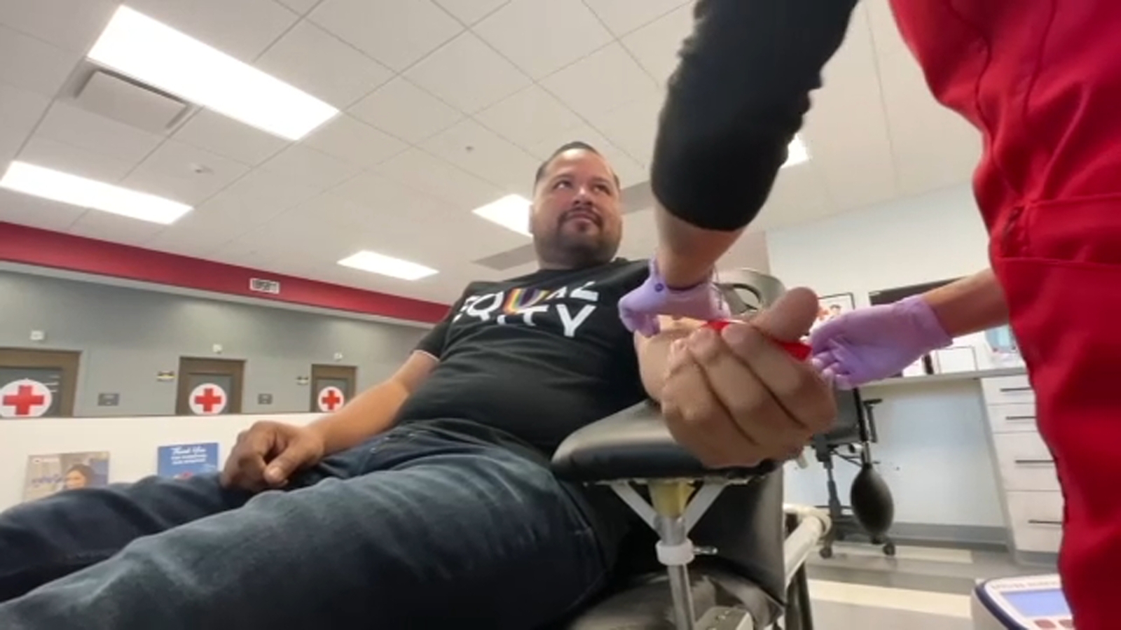 Red Cross implements FDA policy allowing more gay and bisexual men to ...