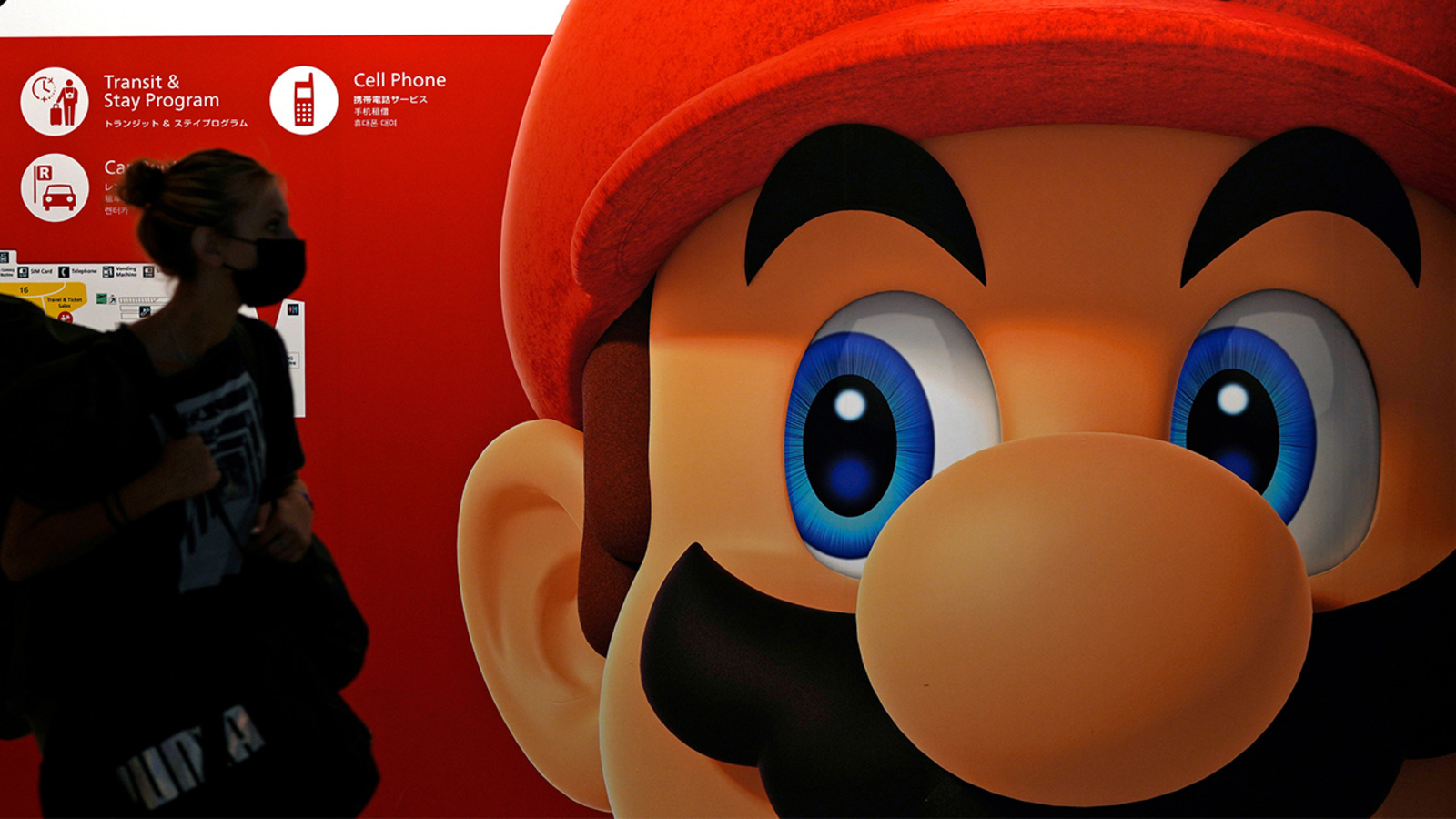 The Bay Area Glass Institute's Annual Glass Pumpkin Patch Sparks Next Generation Of Glassblowers ...