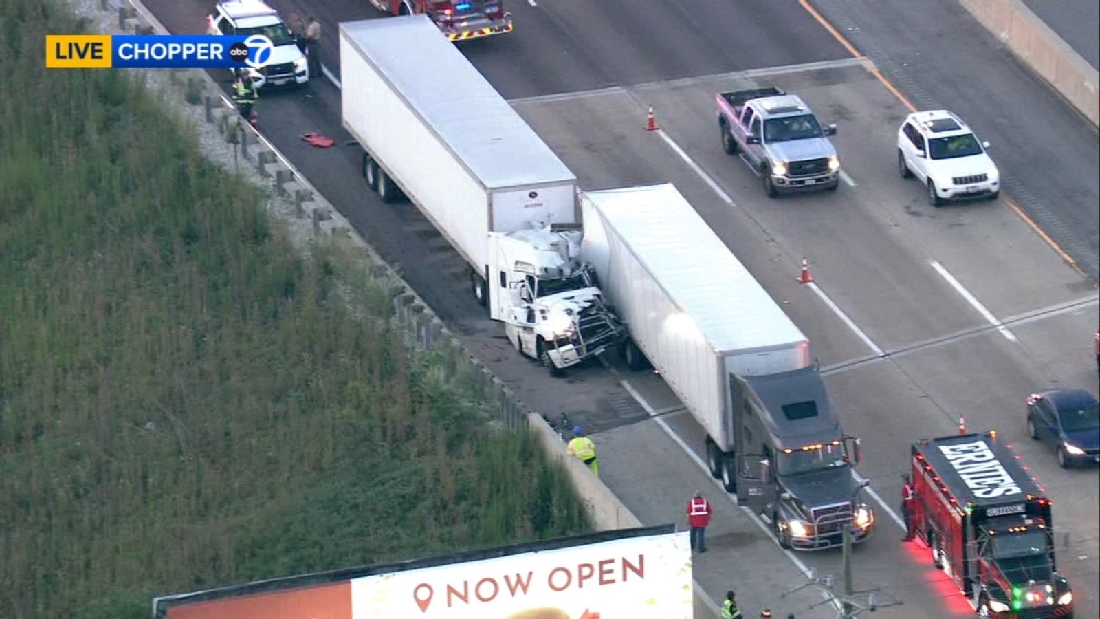 Traffic Chicago: 1 injured in semi crash that snarled I-94 near Route 176 in Lake County ...