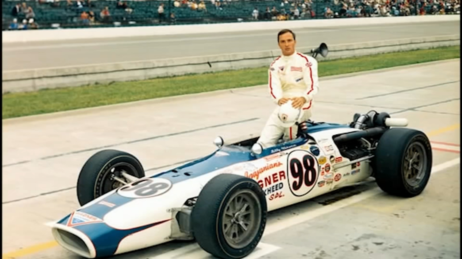 Remembering local racing legend Bill Vukovich Jr - ABC30 Fresno