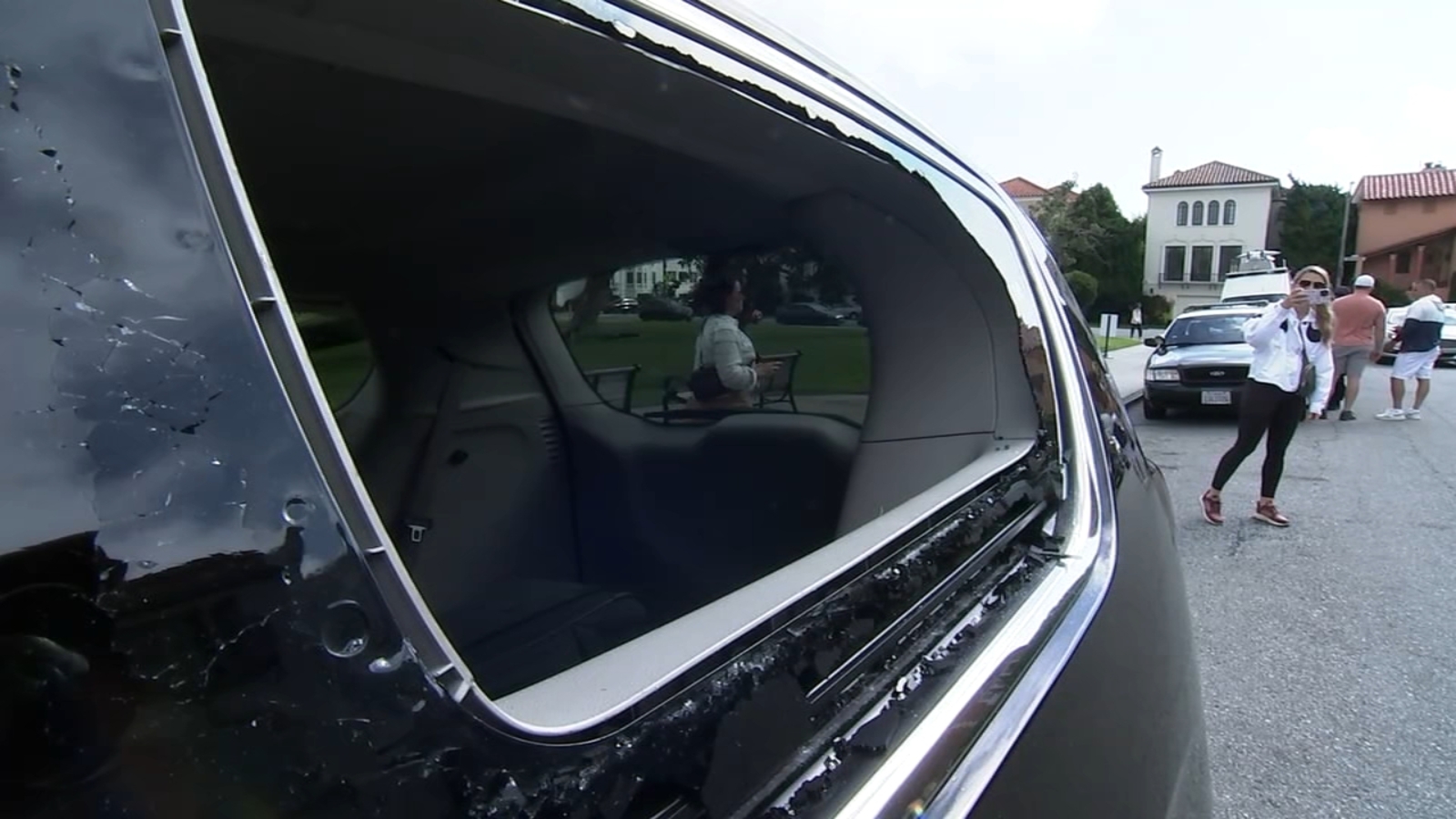 San Francisco Tourists Car Burglarized Near Where Police Announced New