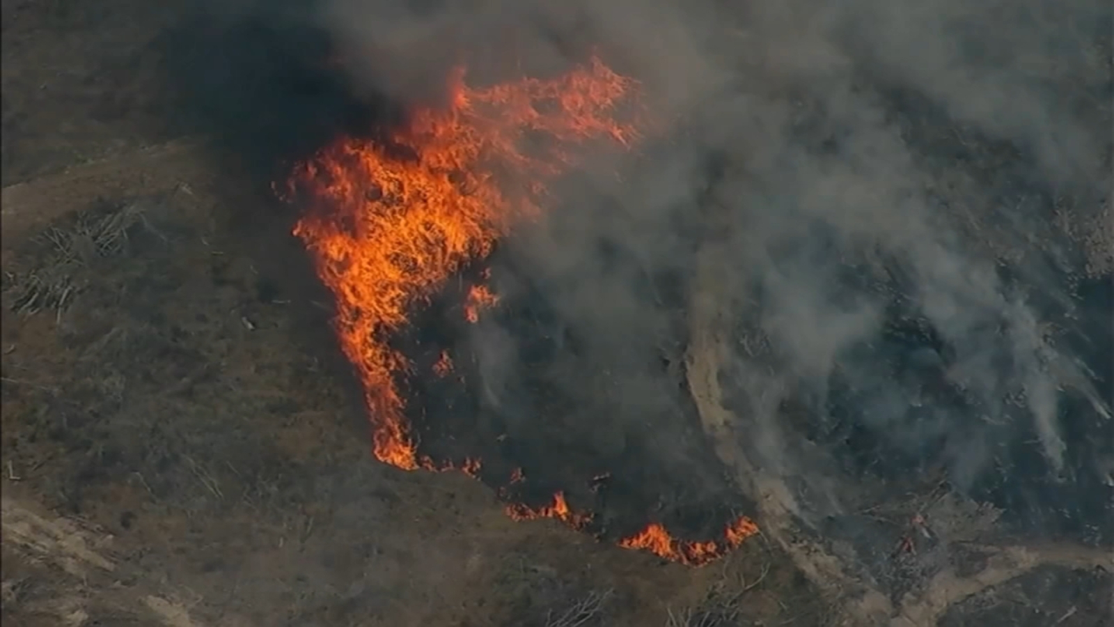 Wildfire in Huntsville, Texas: Homes within 3-mile zone of Lost Indian ...