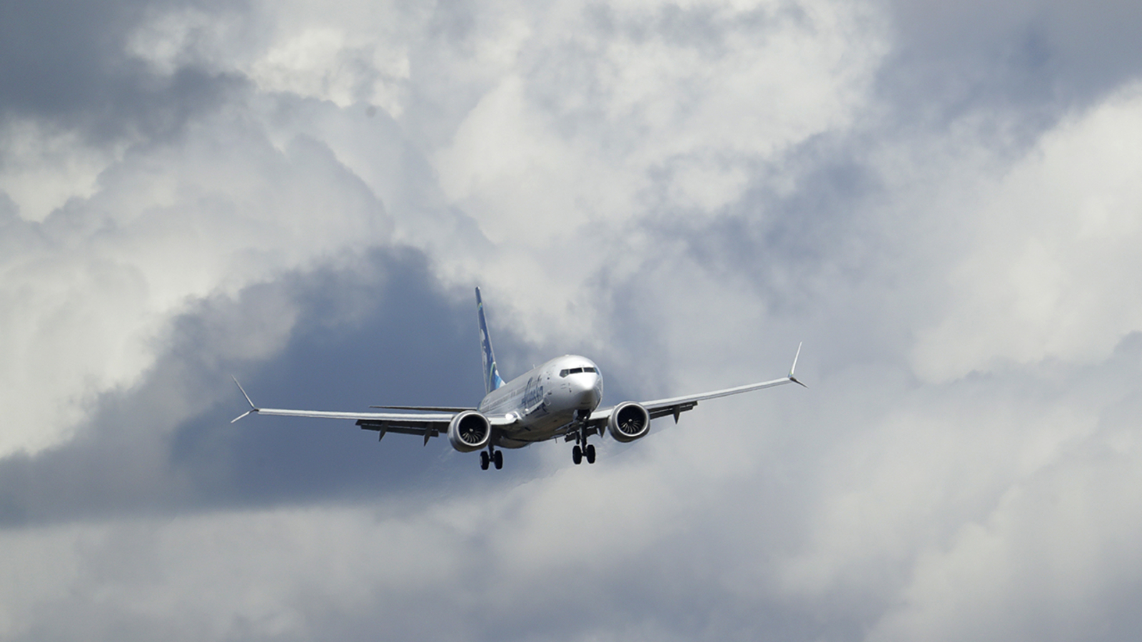 Cheap flights this fall! The cost of a plane ticket is plummeting ...