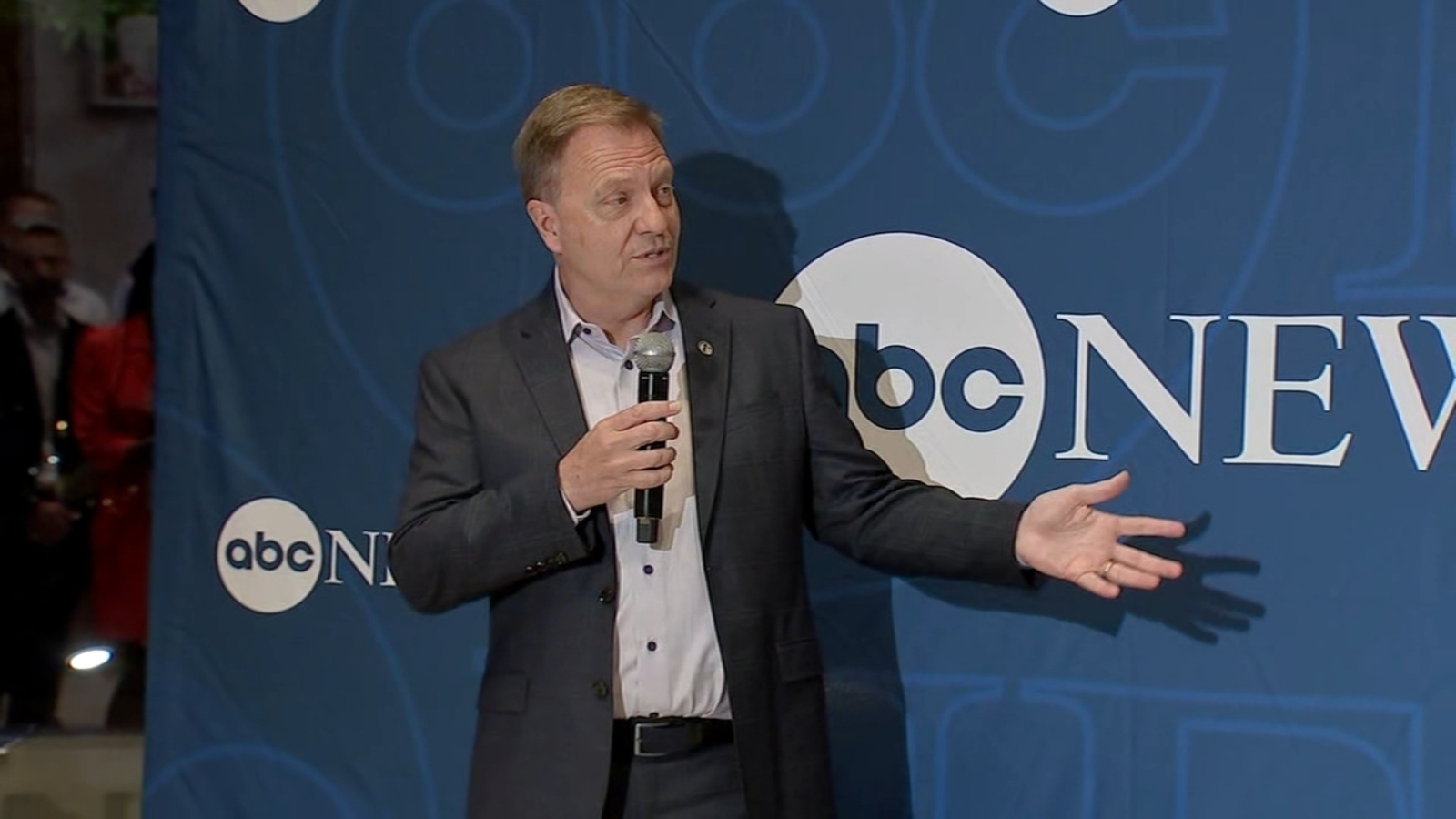 6abc hosts reception for journalists attending NLGJA: The Association ...