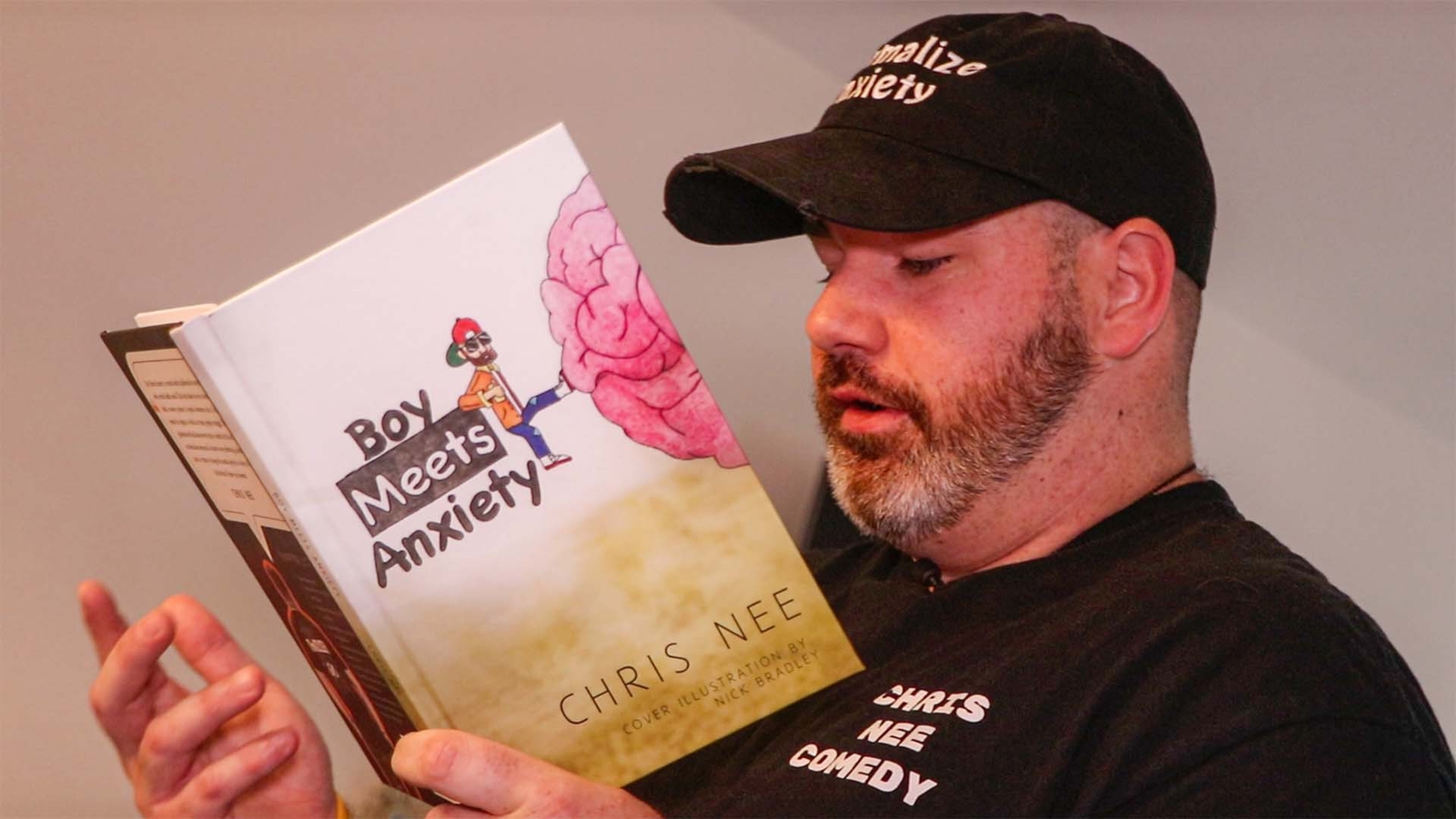 Pa. cancer survivor becomes comedian, author, activist - 6abc Philadelphia
