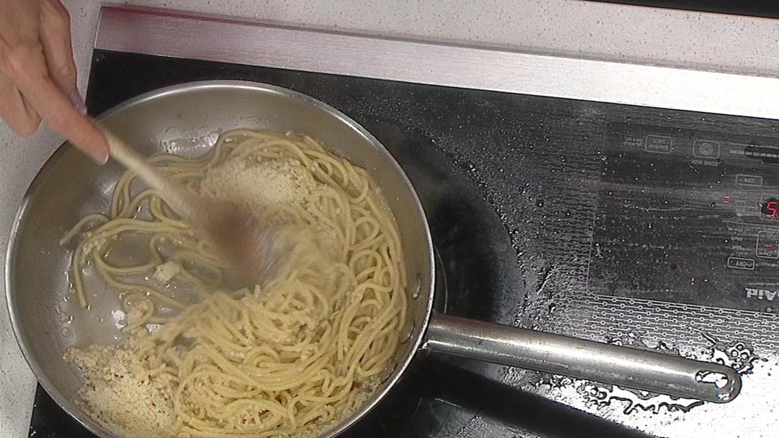 Cacio e pepe recipe from Il Mio restaurant in Clarendon Hills - ABC7 ...