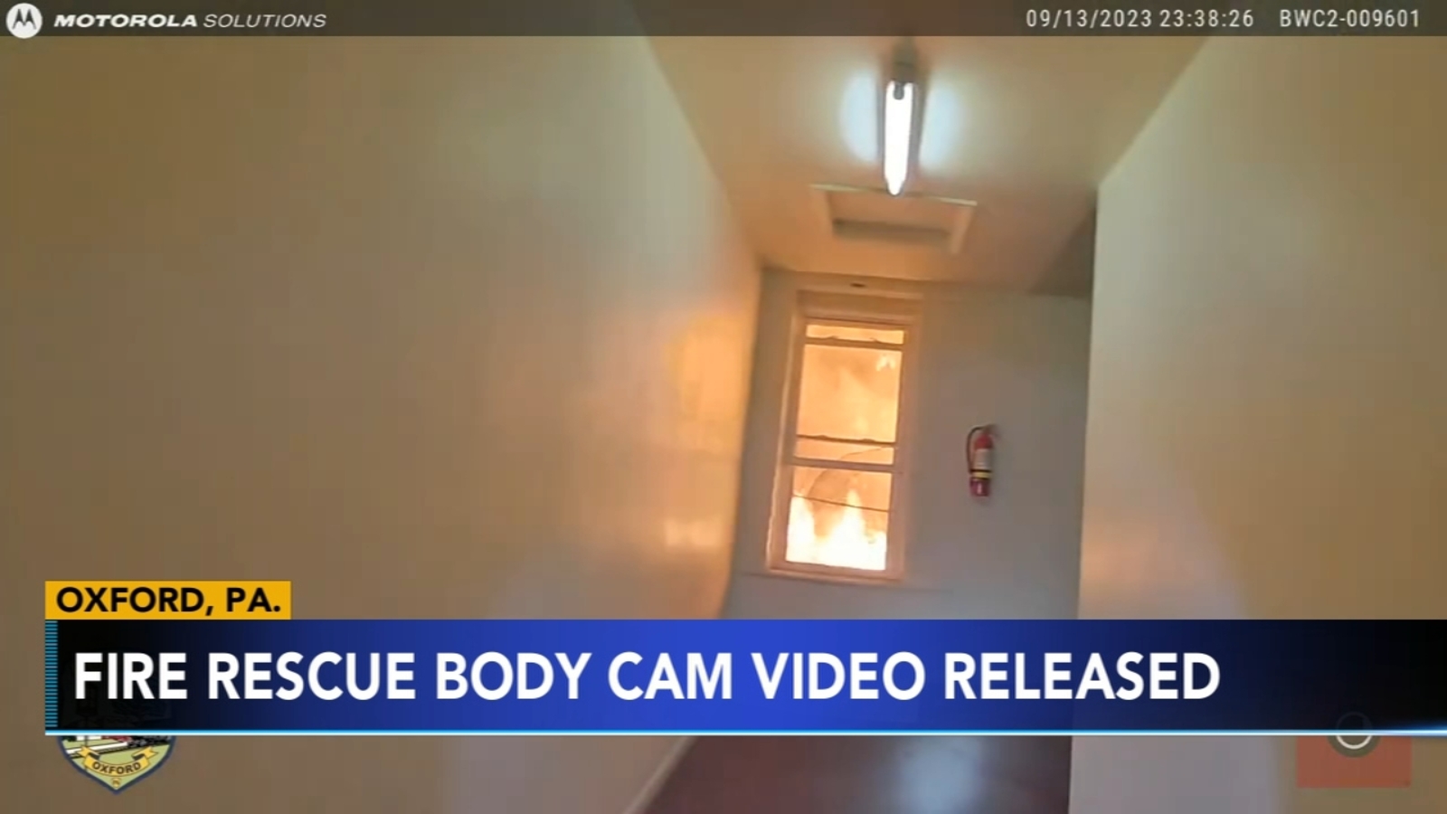 Oxford fire: 2 police officers hailed as heroes for quick thinking to ...