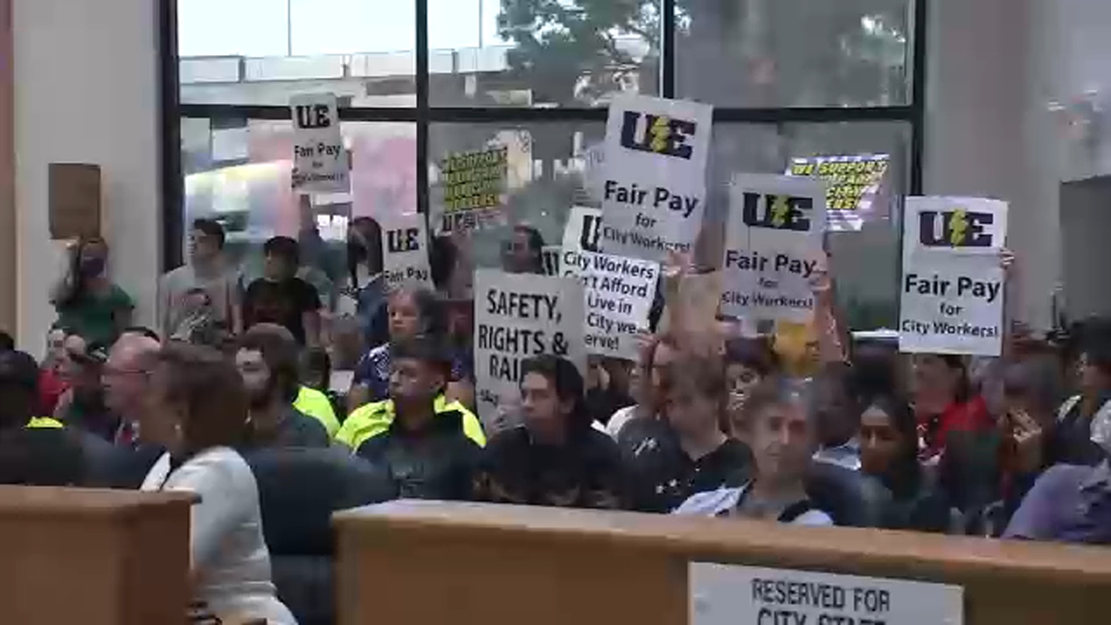 Durham city workers still with no pay raise despite possible work stoppage - ABC11 Raleigh-Durham