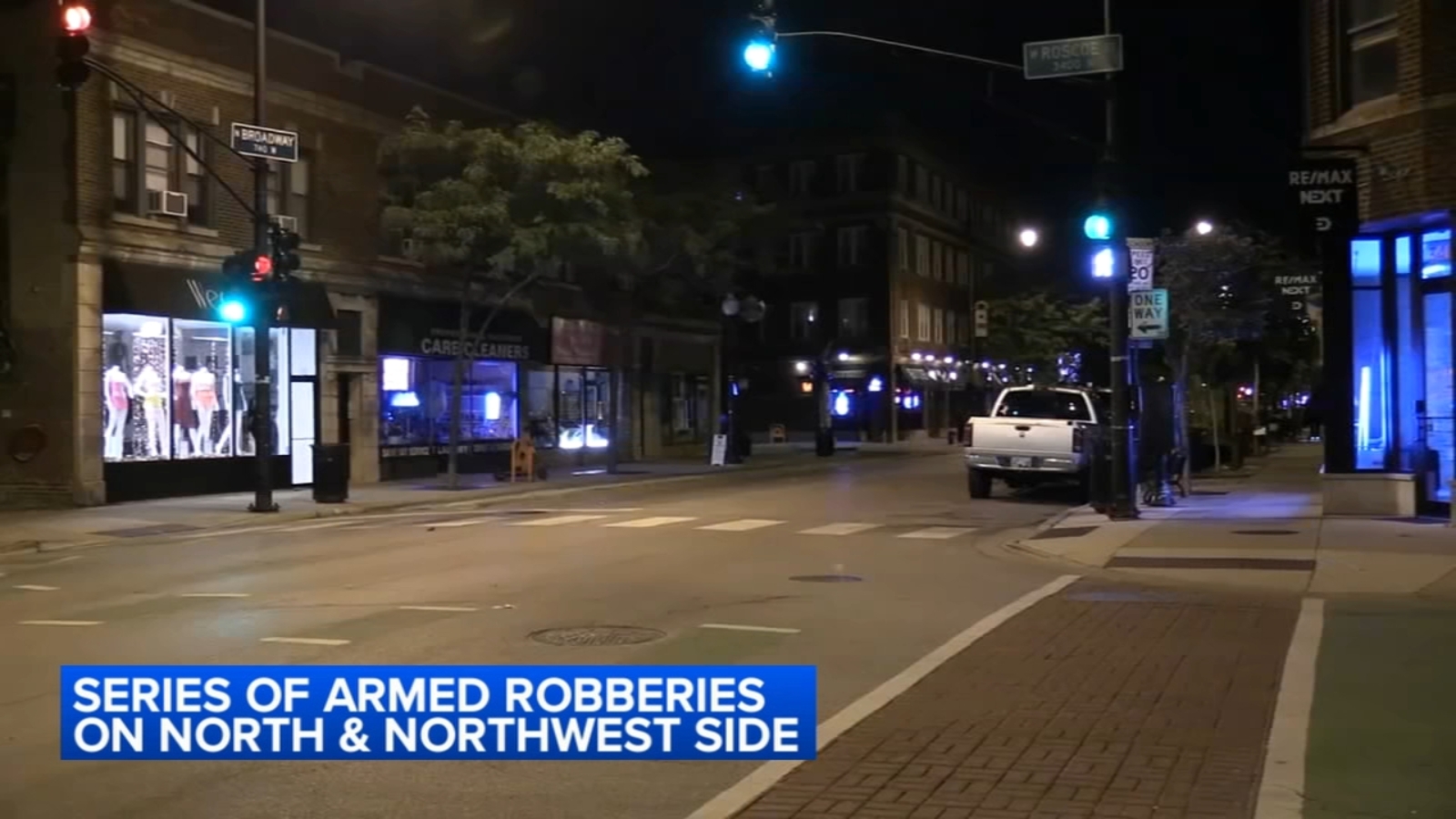 Chicago Crime 4 Victims Walking On Sidewalk On North Northwest Sides