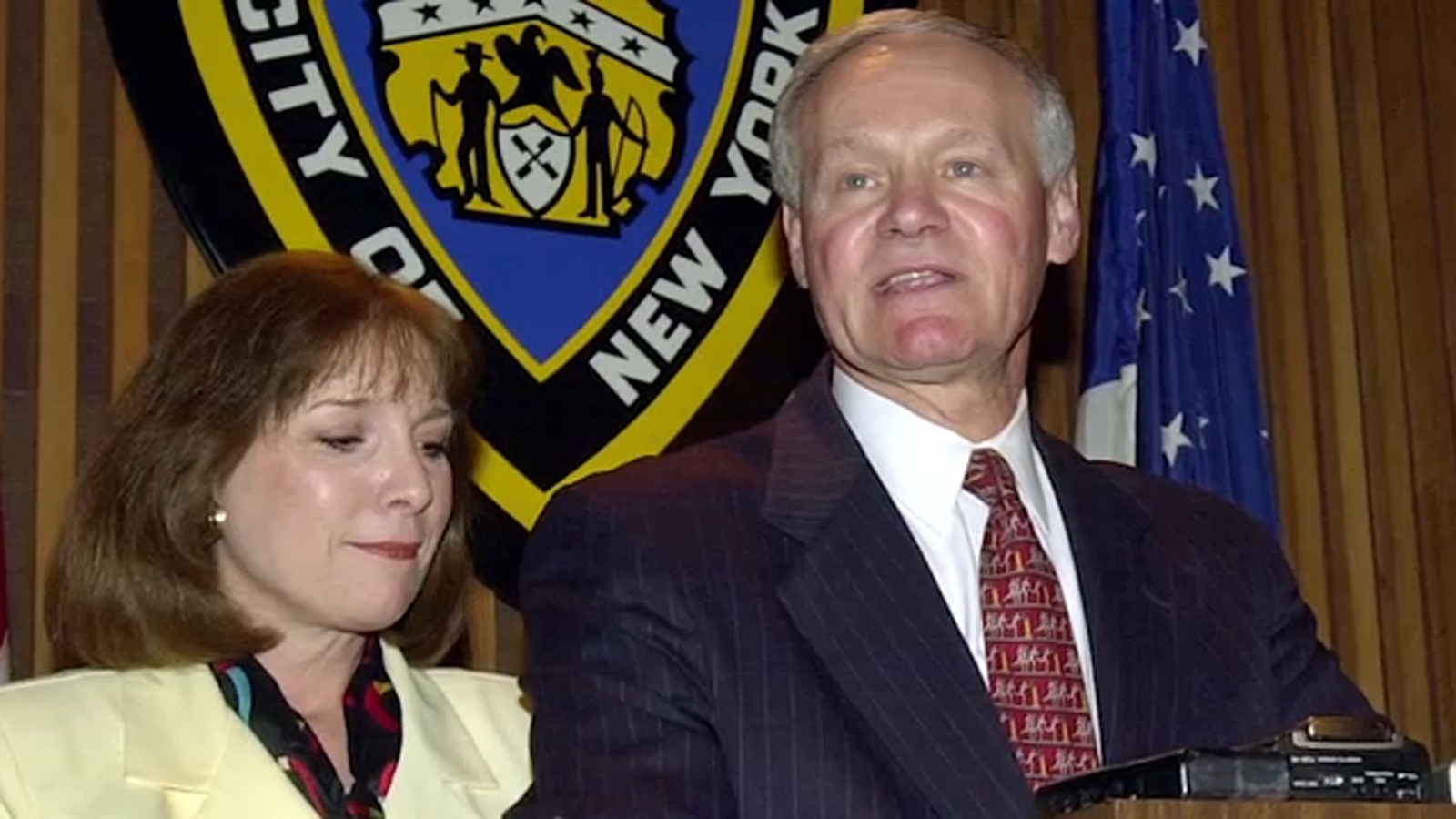Funeral to be held for former NYPD, FDNY Commissioner Howard Safir in ...