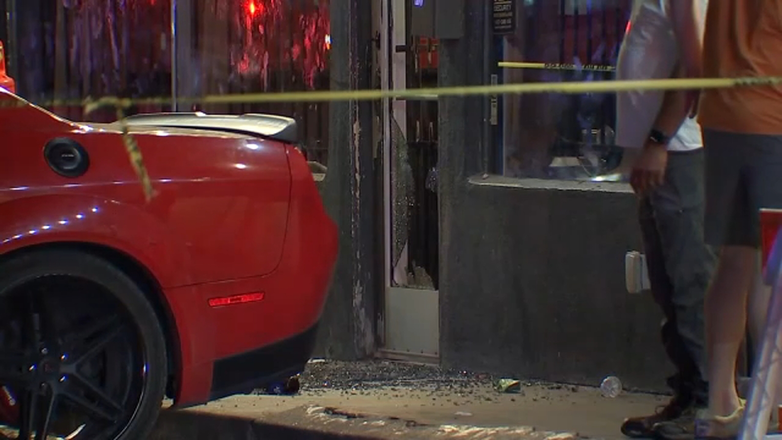 Houston man allegedly returns to Emancipation Avenue bar after being ...