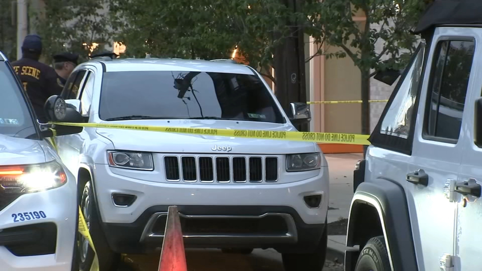 Man's body found inside trunk in Northern Liberties, Philadelphia ...