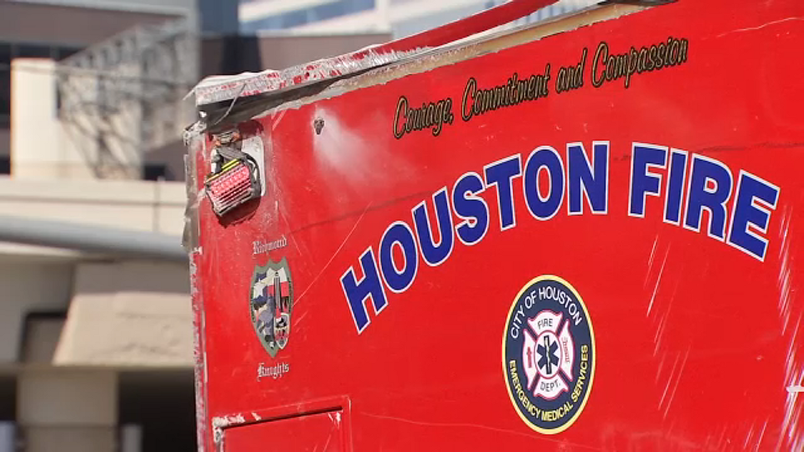 HFD ambulance rollover crash: Emergency vehicle responding to call ...