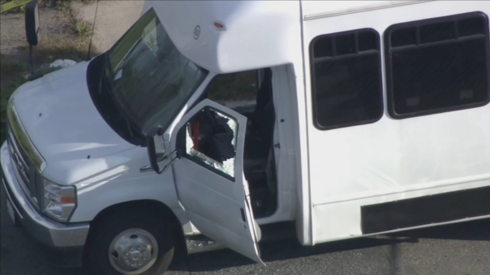 Bus with 12 passengers on board caught in crossfire during shootout in ...