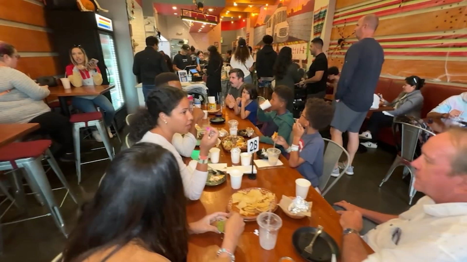 Israel-Hamas war: Bay Area restaurants 'Giving back to Gaza' through ...
