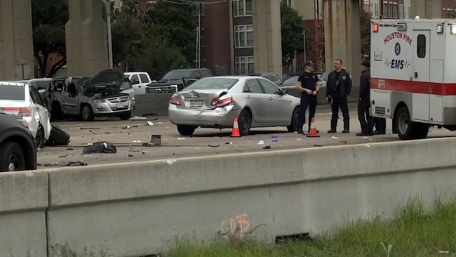 Officer John Gibson shot: Jafeth Torres-Diaz identified as man killed by Houston police during ...