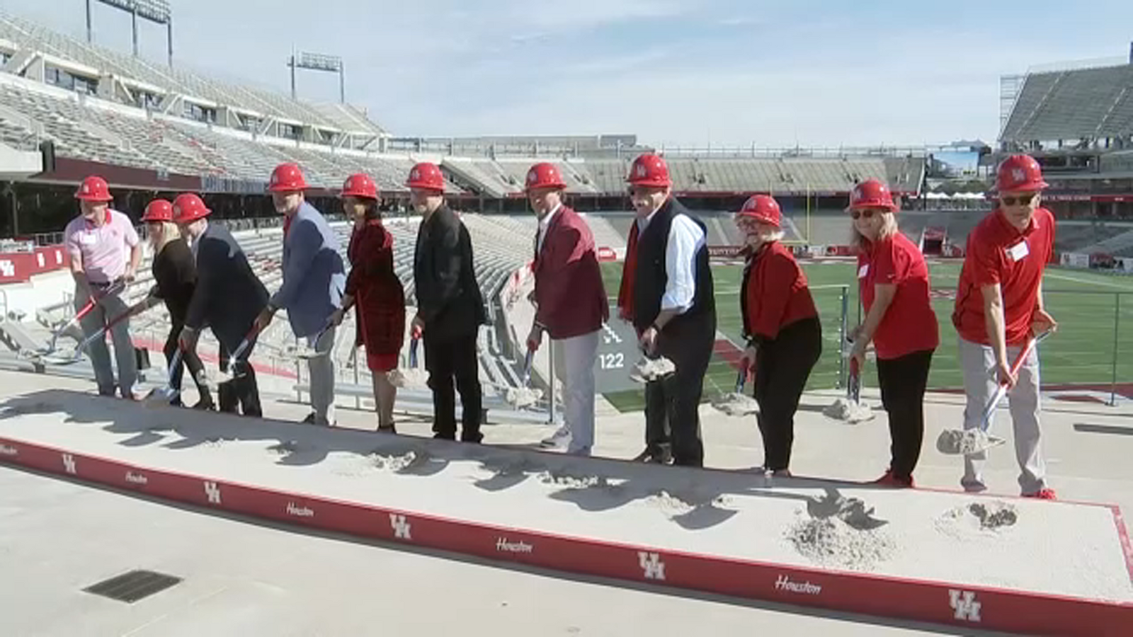 University of Houston holds groundbreaking ceremony for its new ...