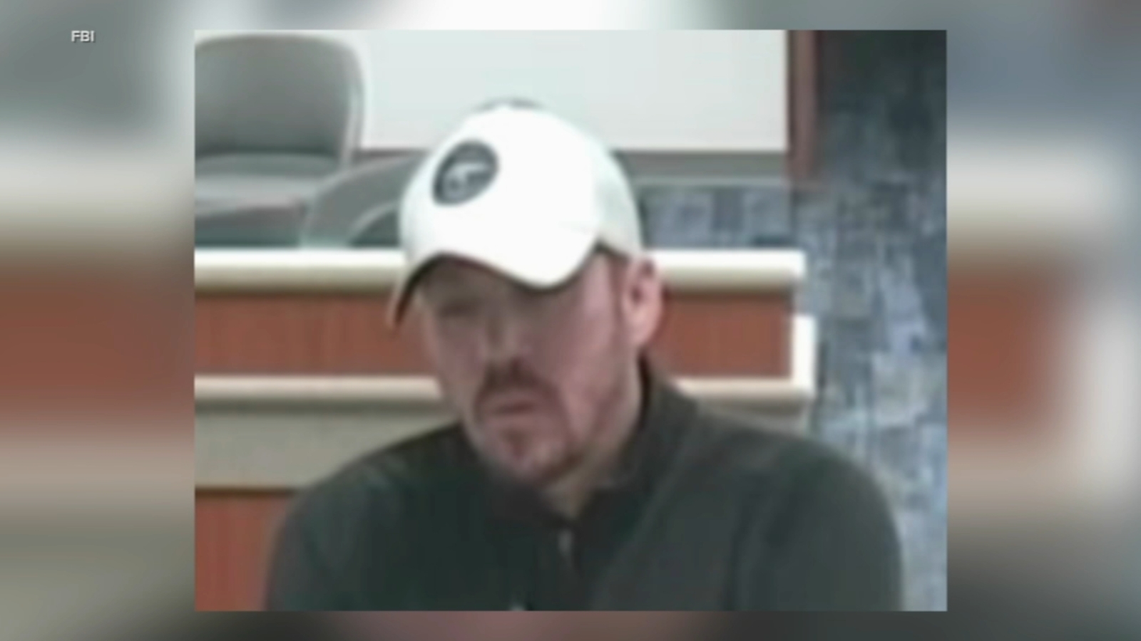 Waukegan Bank Robbery Fbi Shares Photo Of Suspect Wanted In Bank