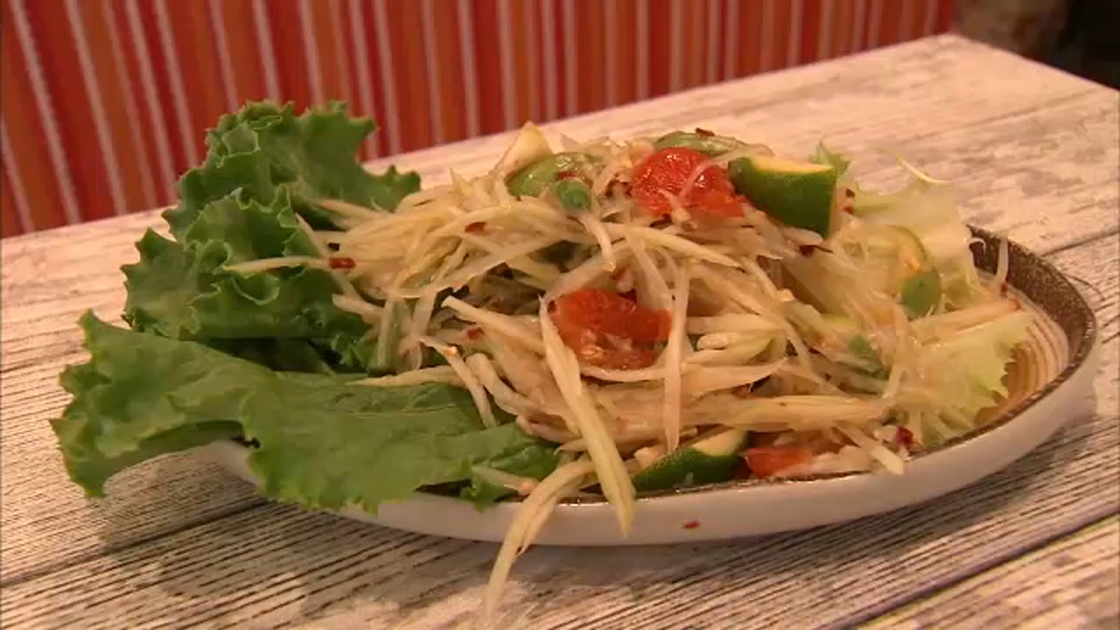 Neighborhood Eats: New taste of Thai food from Isan region at Zaab Zaab ...