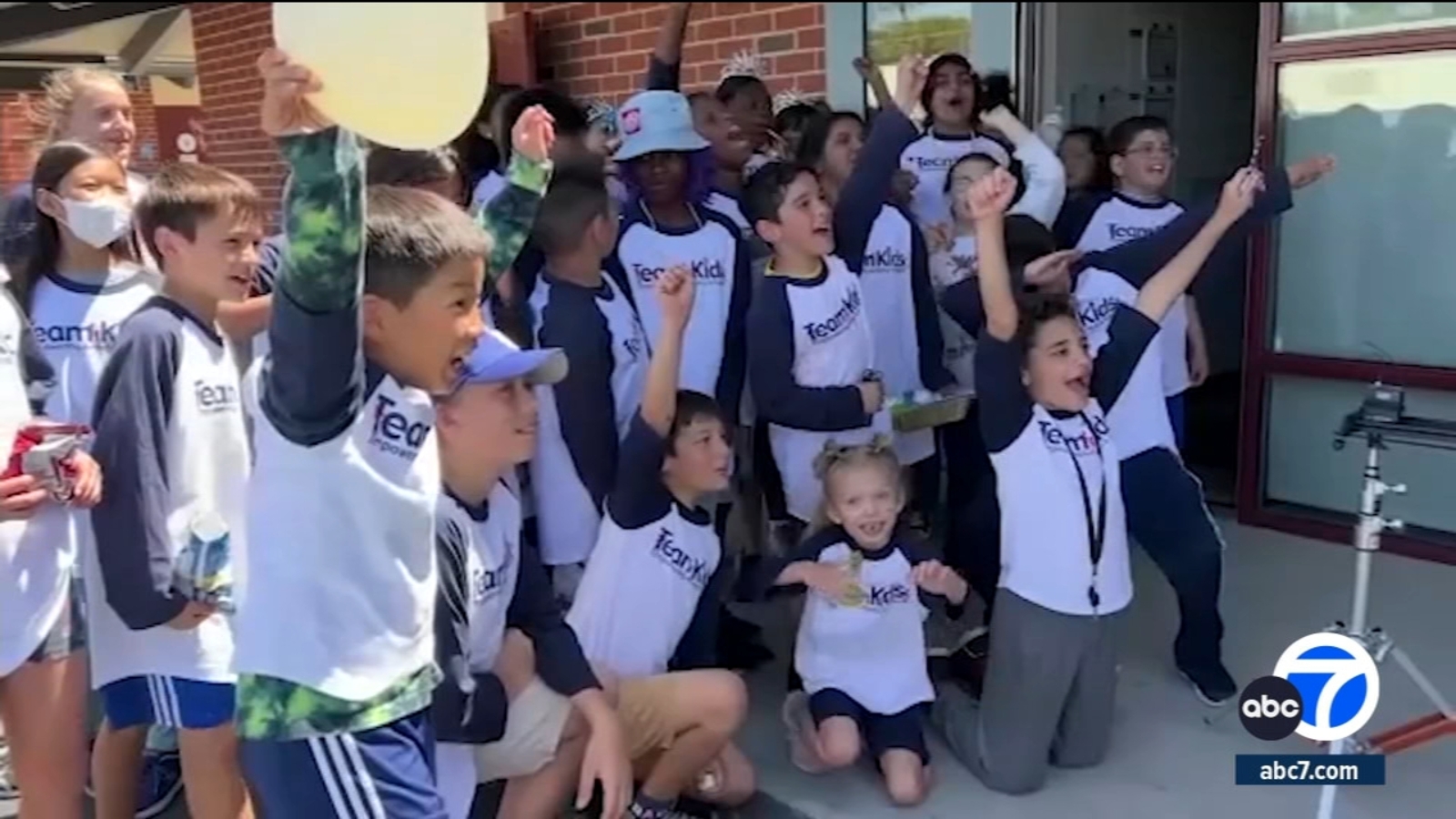 Nonprofit Team Kids helping SoCal students dream big, make a difference ...