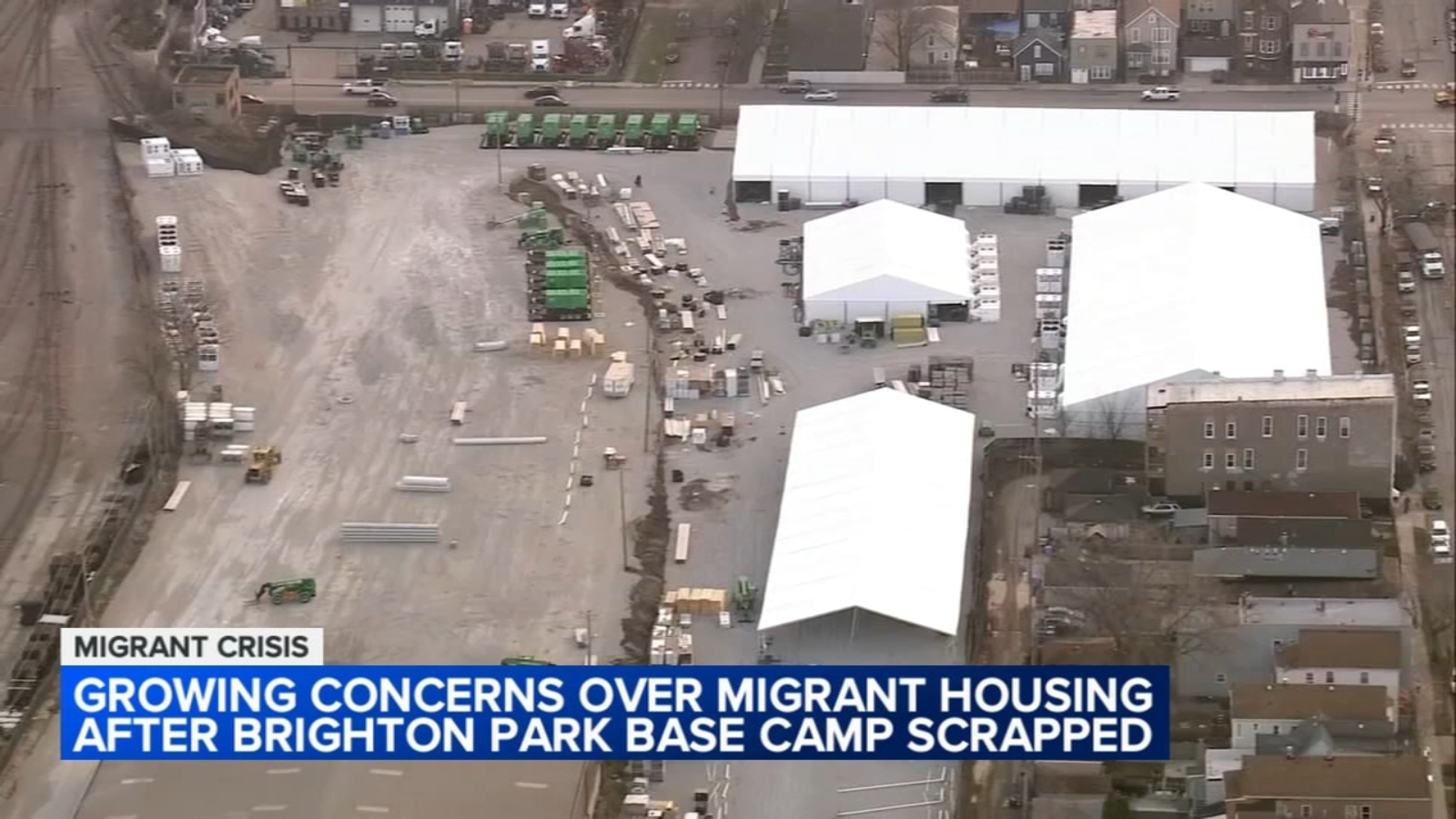 Migrants Chicago: City scrambling to determine next steps after ...