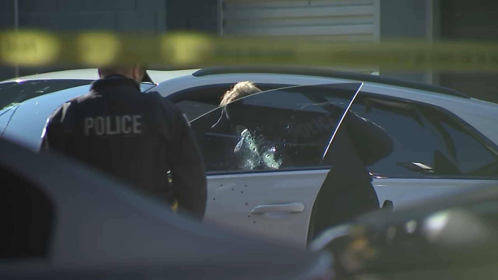 Chicago shooting: Man driving on North Orleans Street shot, critically ...