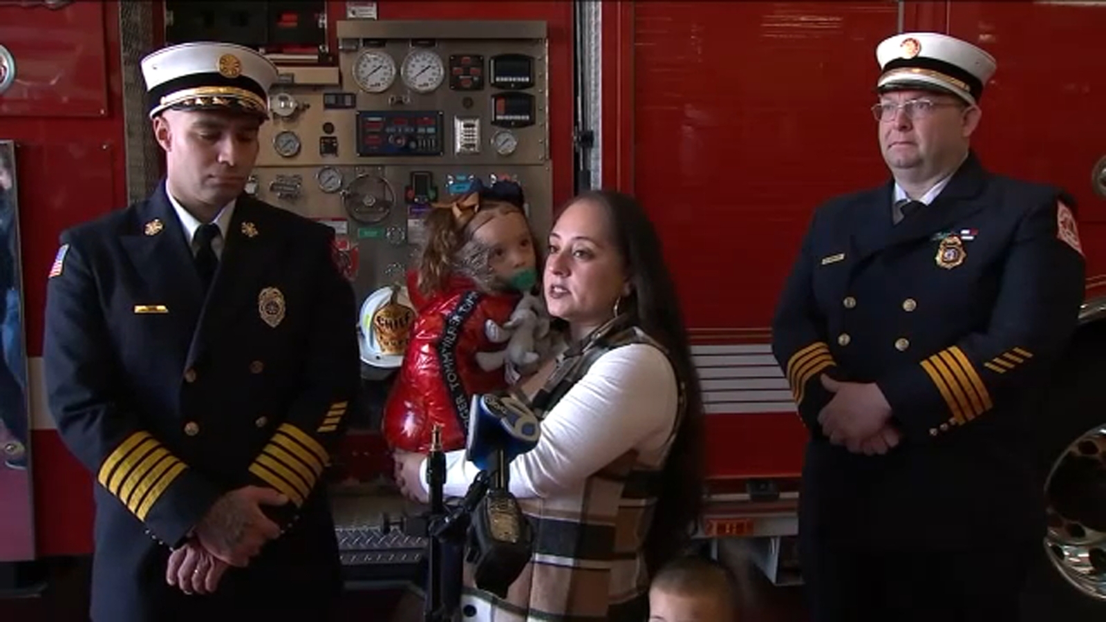 NJ Hasbrouck Heights fire chief Mike Greco spreads holiday love ...