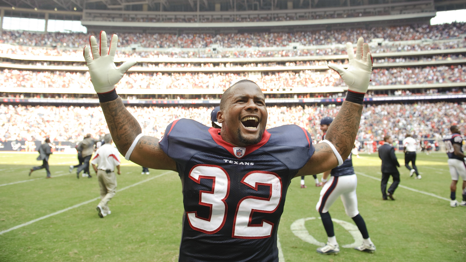 Former Bulldog, Super Bowl champion Derrick Ward arrested in North ...