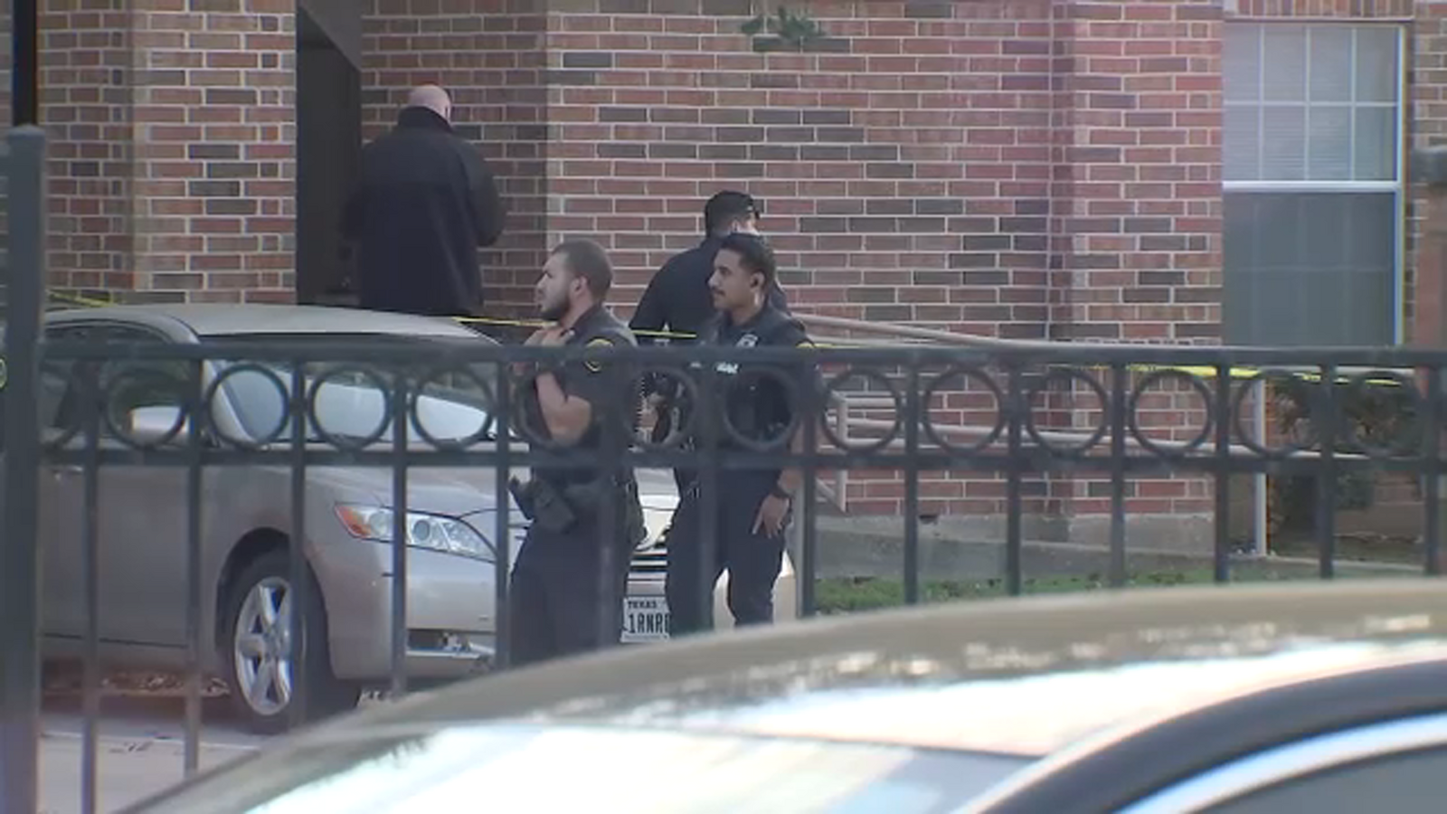 Hpd Investigating Shooting Death Of Man After Argument Between Group