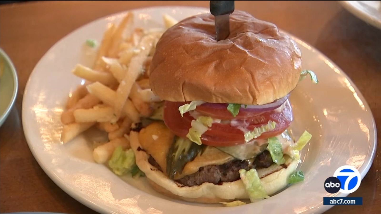 Mama's on 39 in Huntington Beach strives to serve delicious and ...