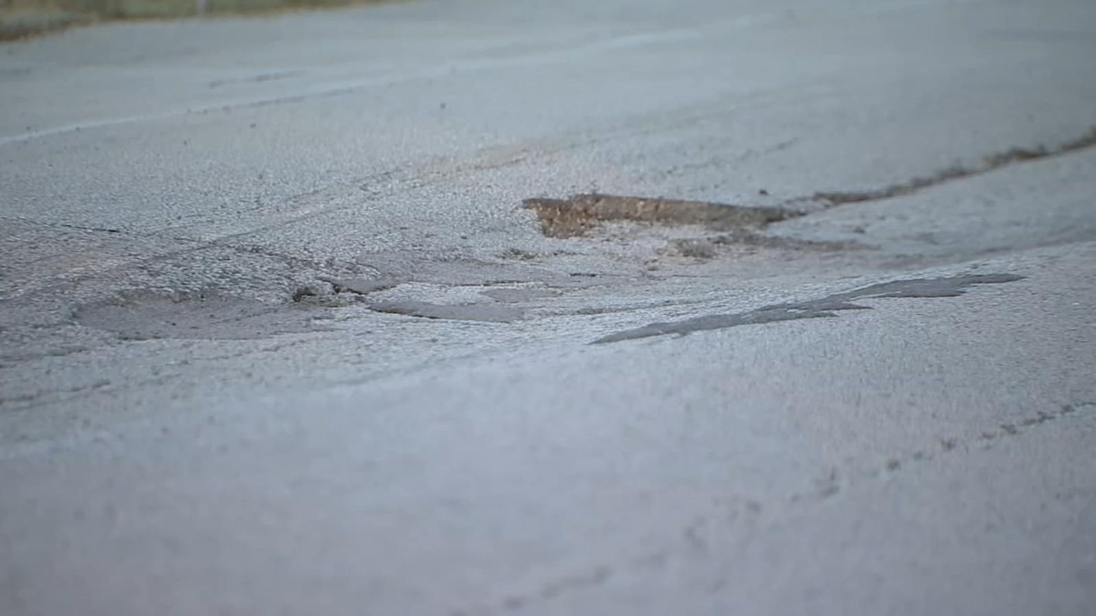 Harris County Sheriff's Office determines pothole on Holy Road caused ...