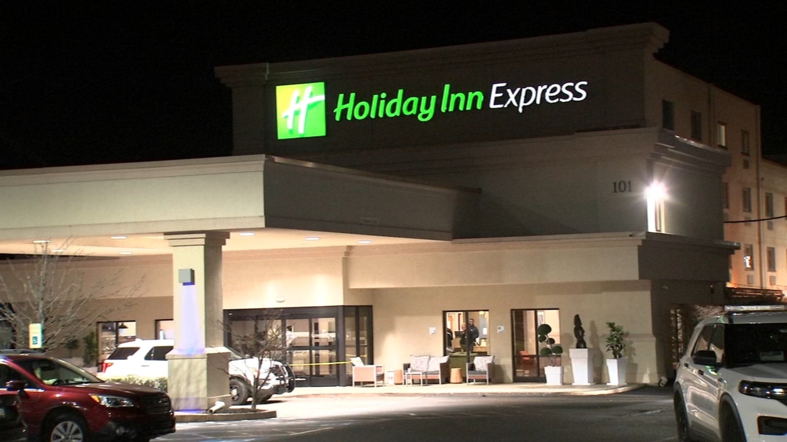Stabbing in hotel lobby at Essington Holiday Inn Express in Tinicum ...