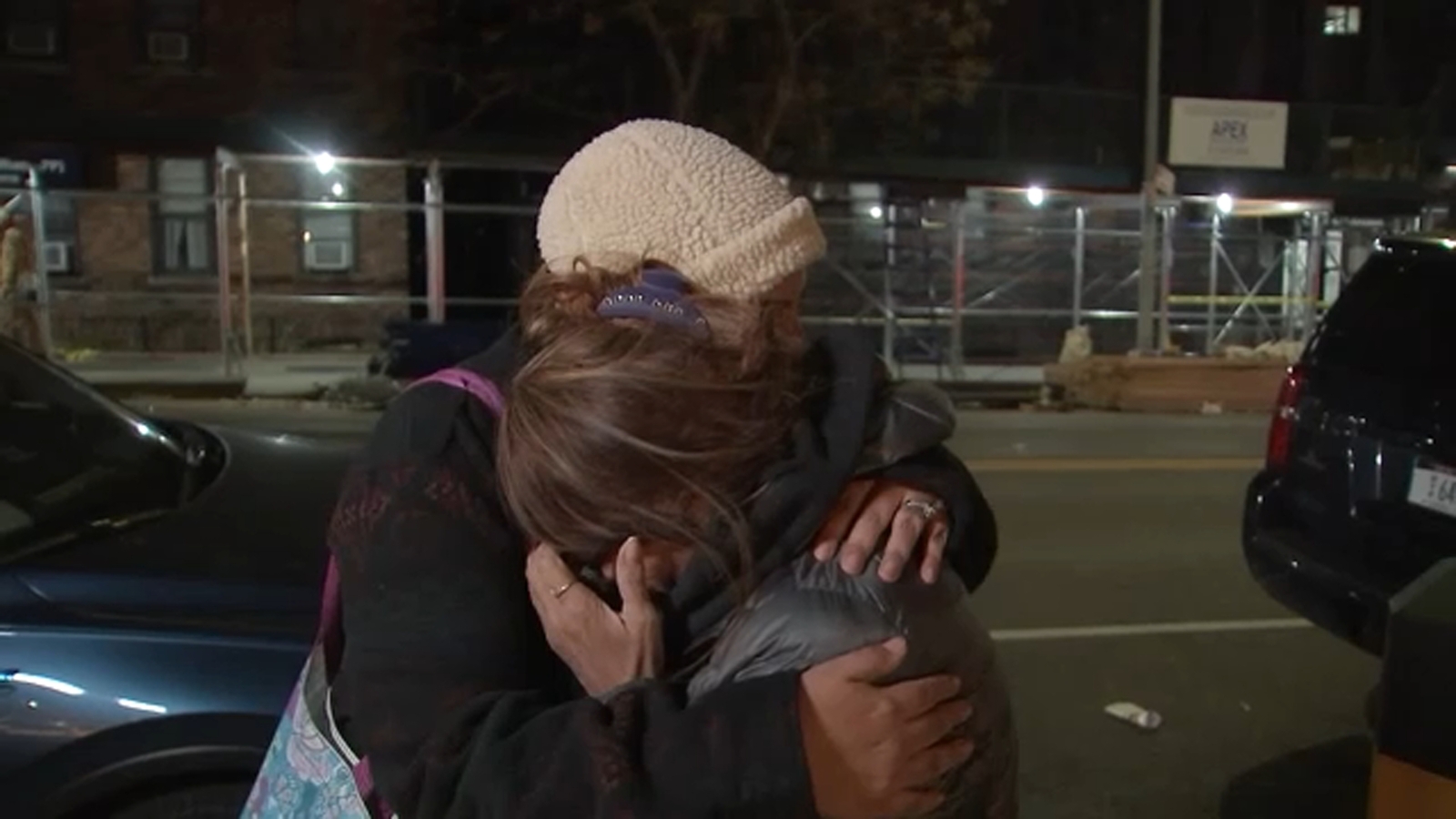 Queens residents attempt to pick up the pieces after massive fire rips ... Queens residents attempt to pick up the pieces after massive fire rips ...