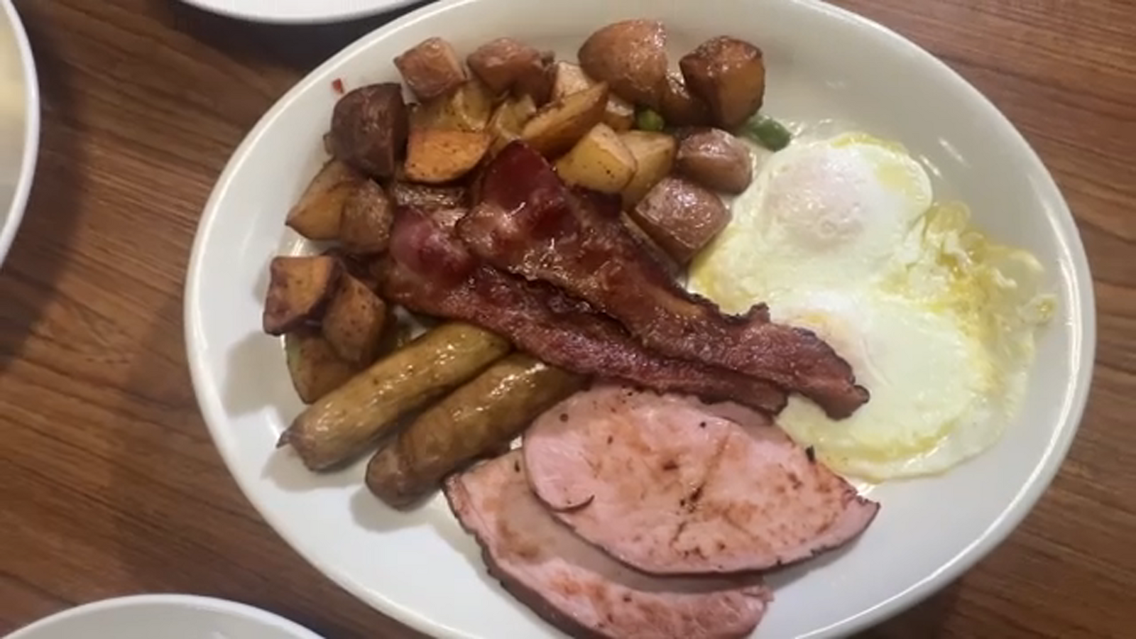 Dine and Dish: Kerman Country Cafe - ABC30 Fresno