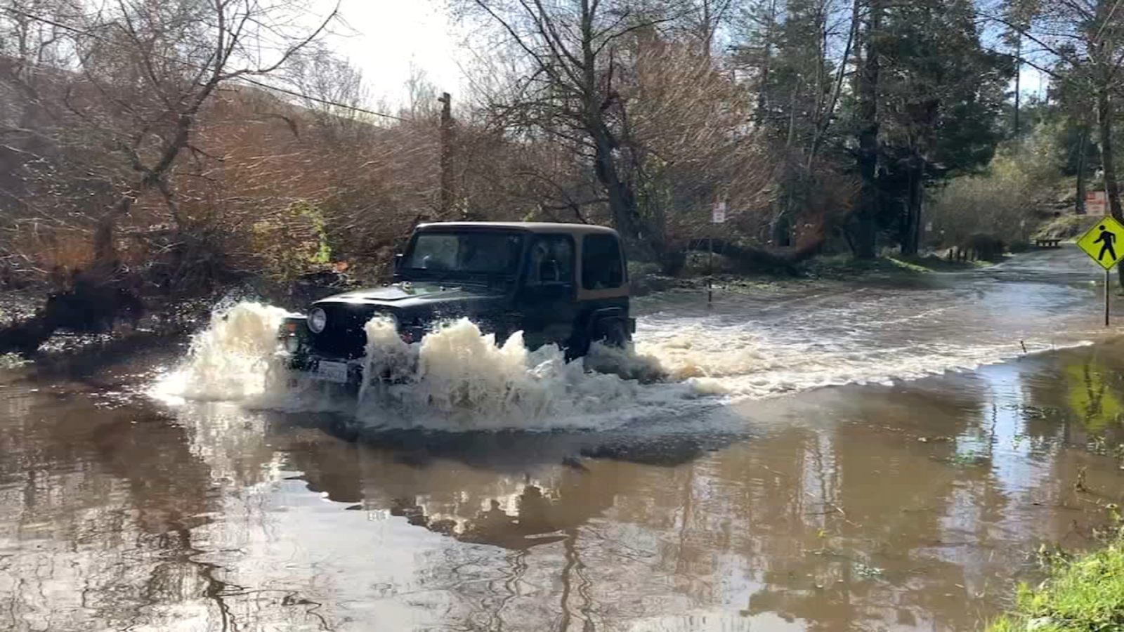 Bay Area dries off after weekend storm brings floods, rock slides ...