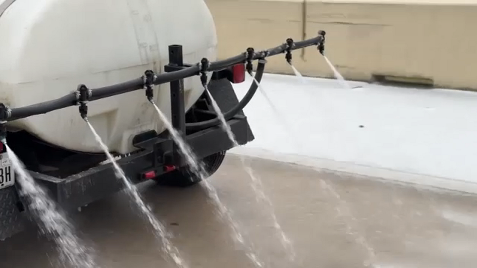 Brine sprayed on Houston streets to prevent icing, how do you safely ...