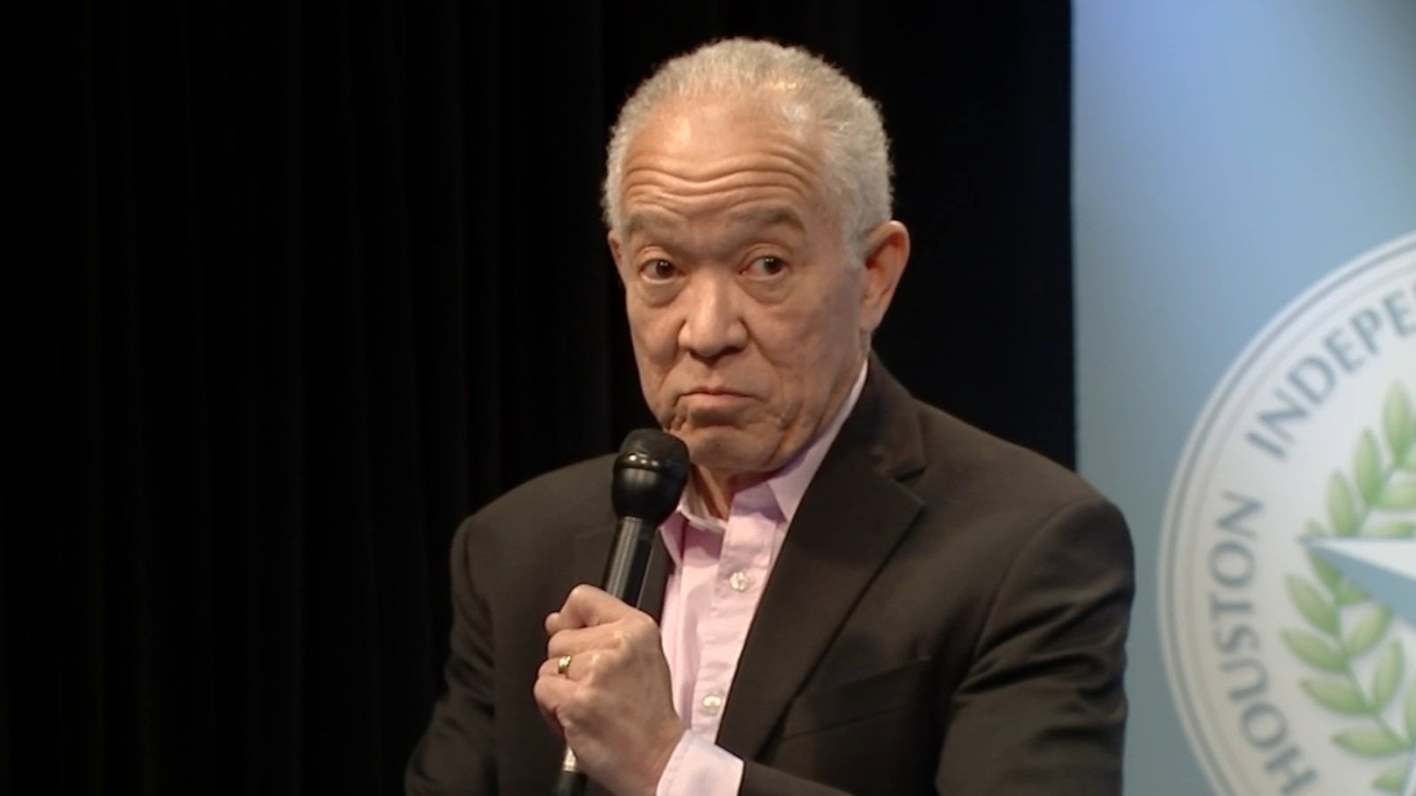 Houston ISD Superintendent Mike Miles says he regrets closing schools ...