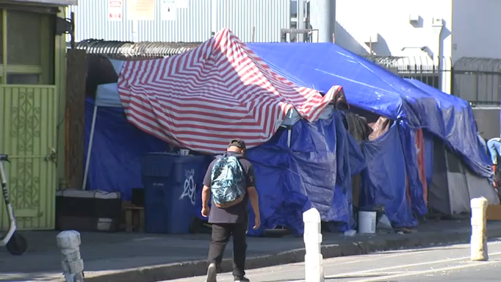 Comienza el conteo de personas sin hogar y los voluntarios se ...