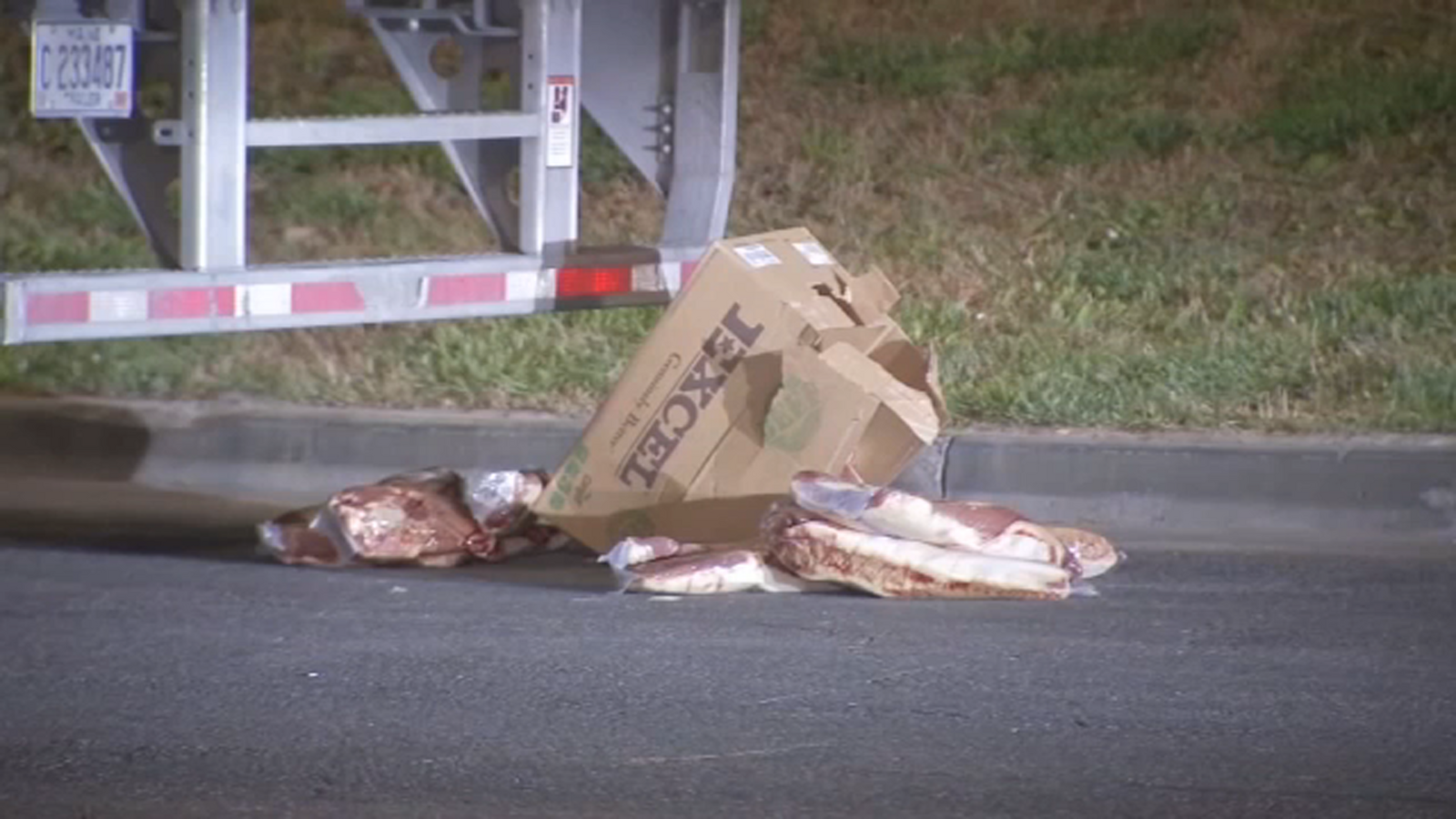 Thieves make off with cases of meat after burglarizing tractor-trailers ...