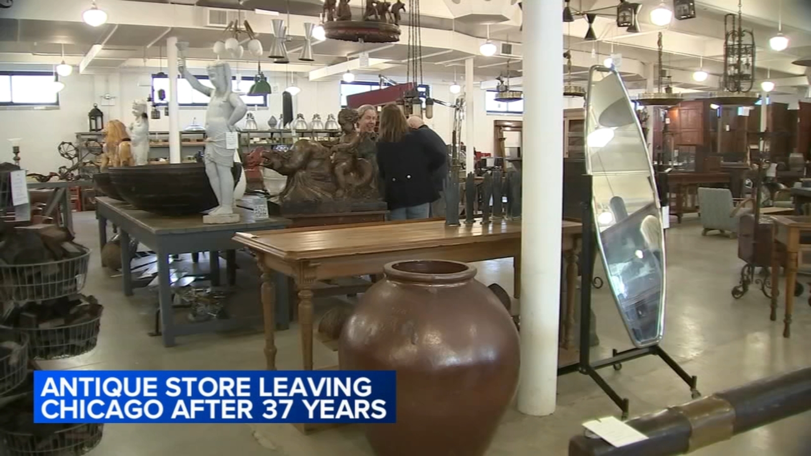 Architectural Artifacts Chicago antique store closing after 37 years ...
