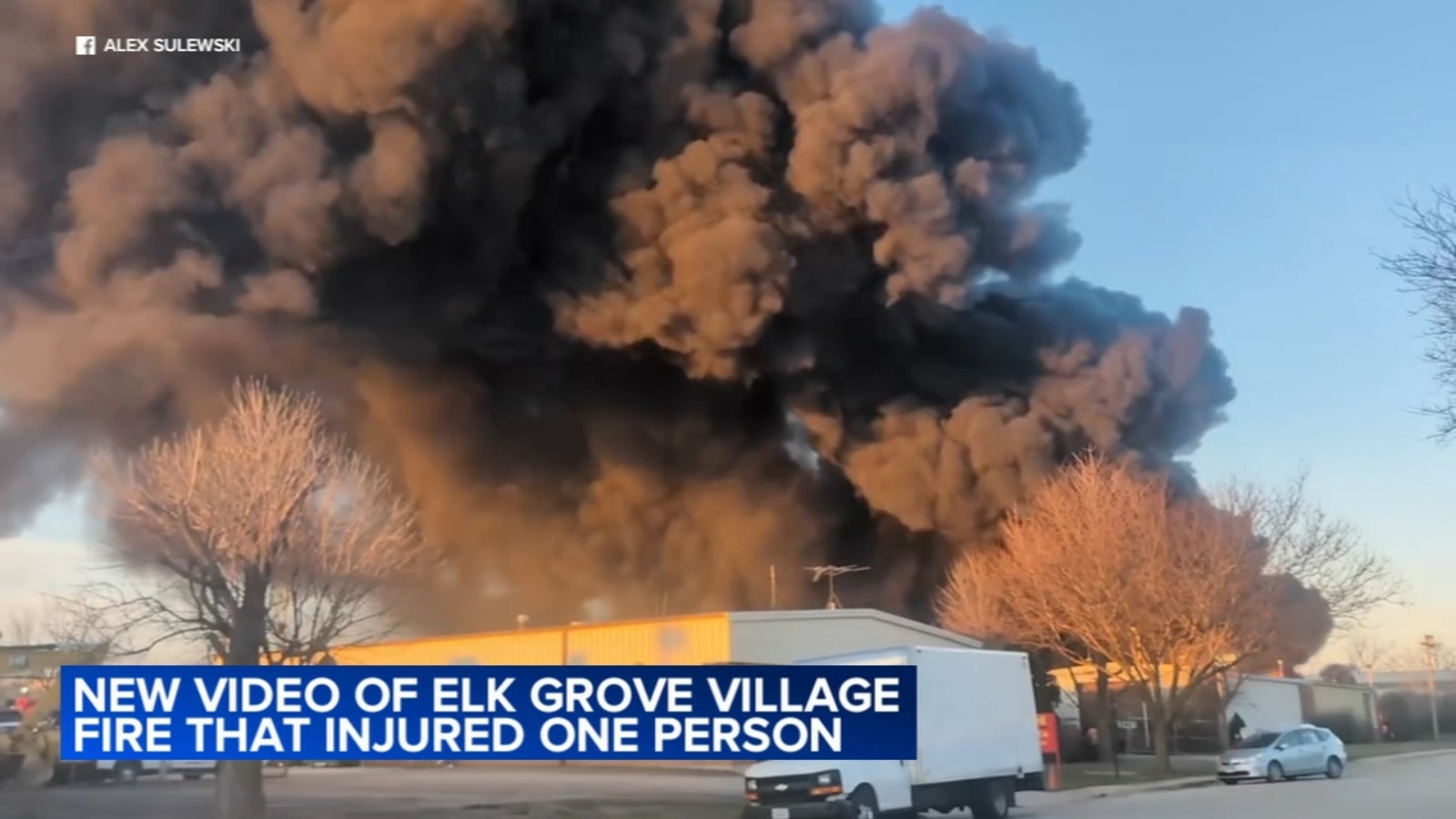 Elk Grove Village fire injures 1, produces huge smoke cloud near ...