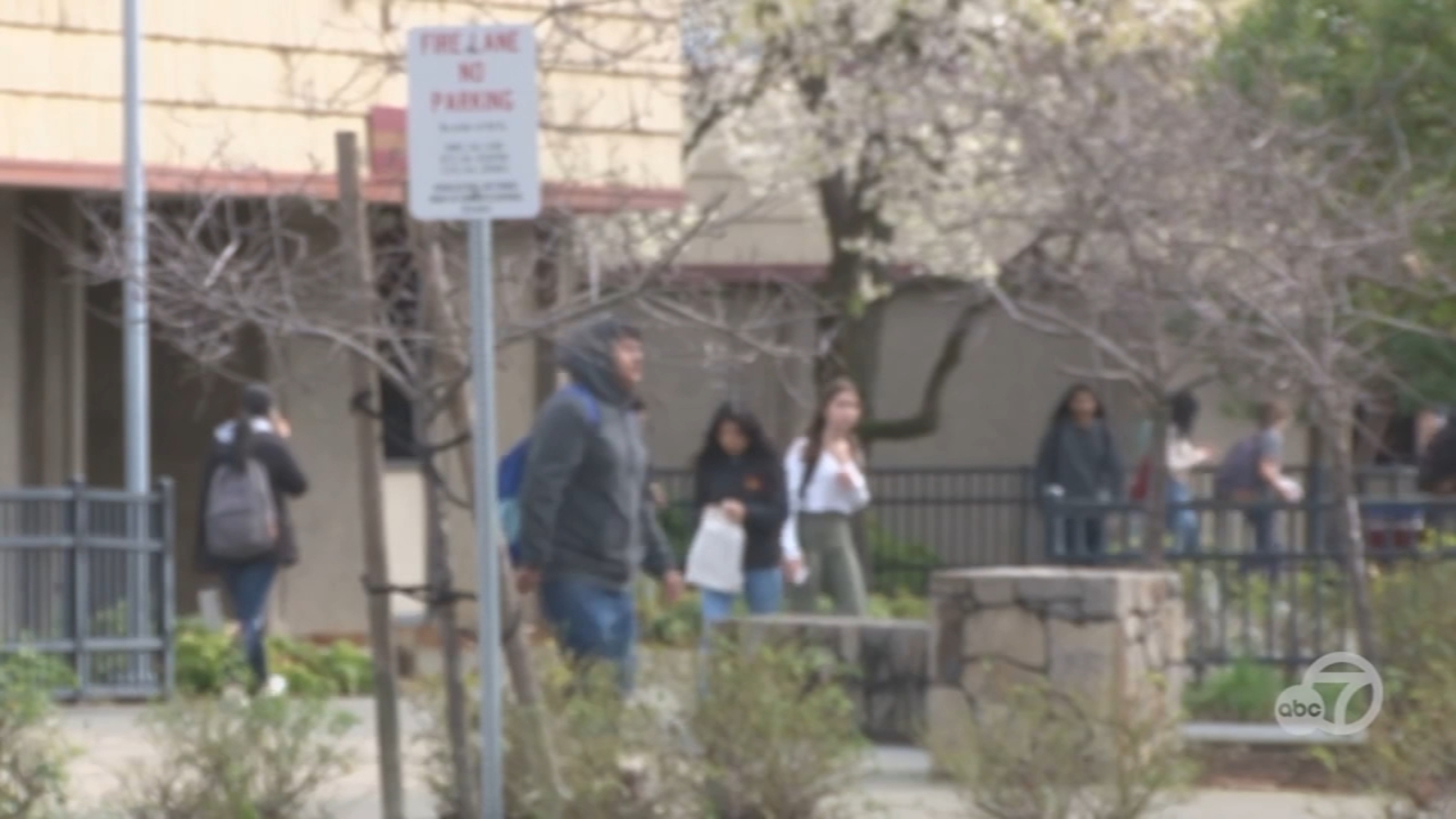 5 students hospitalized, dozens others sickened at Napa's Vintage High ...