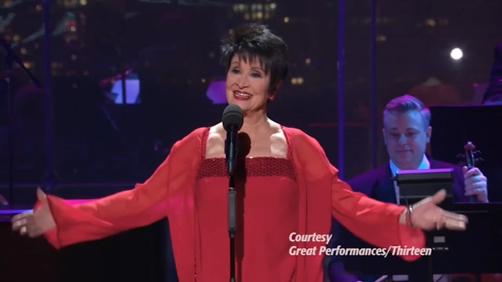 Broadway Theatres Dim Lights To Honor Legendary Chita Rivera Abc7 New York