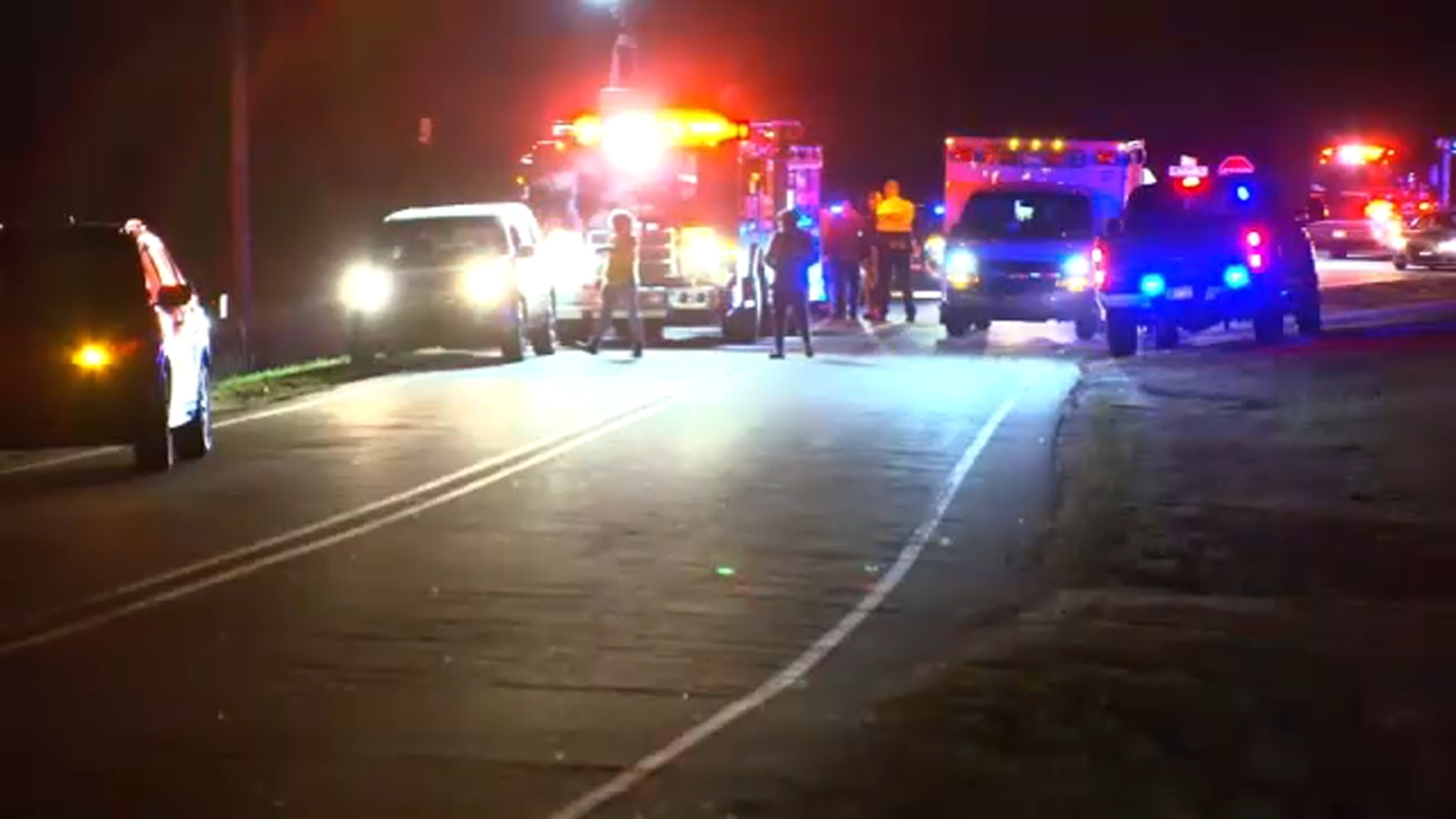 2 hurt after shots fired from vehicle cause wreck in Wake County - ABC11 Raleigh-Durham