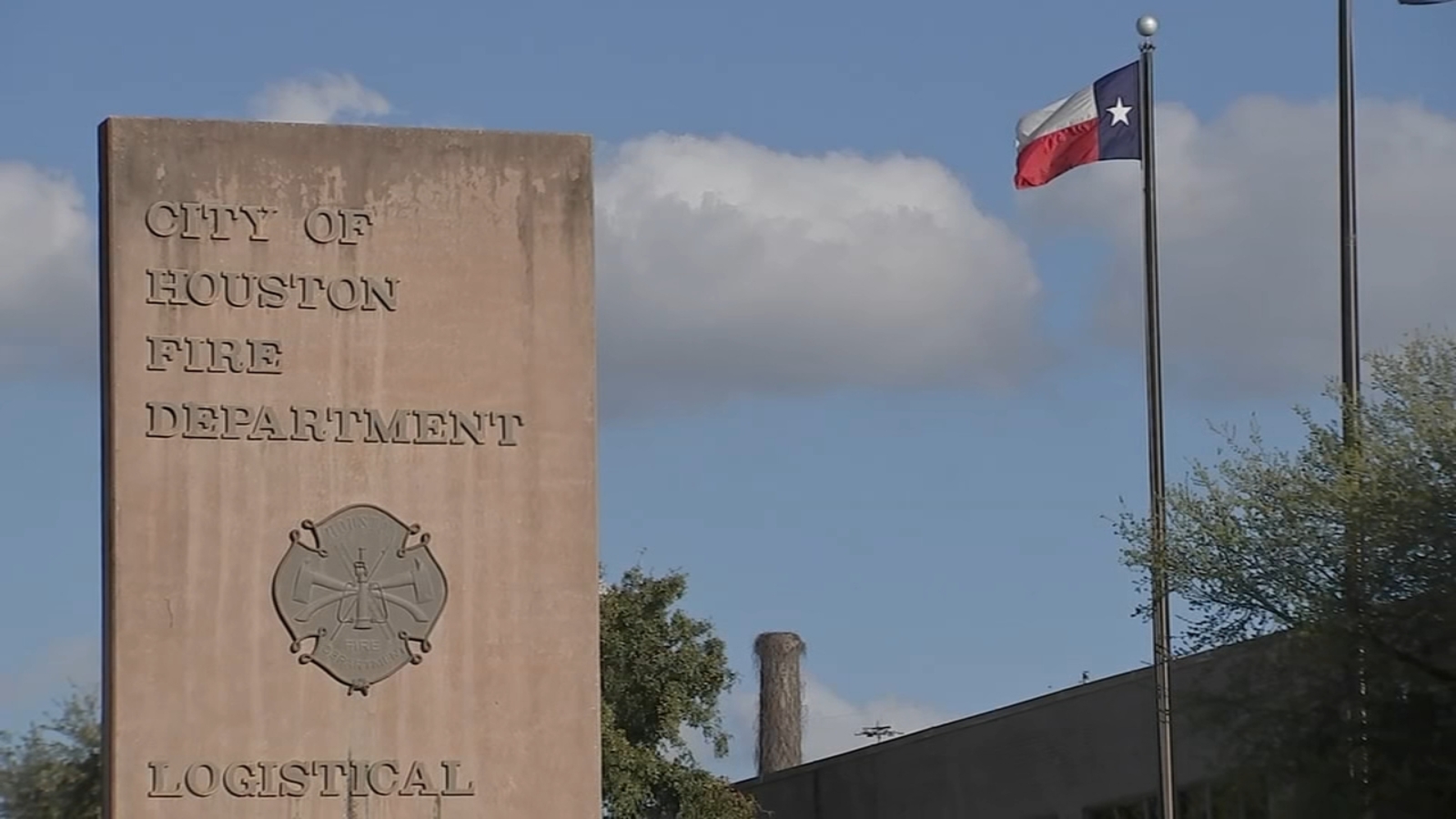 Kenneth Zink accused: Houston firefighter out on bond after allegedly ...