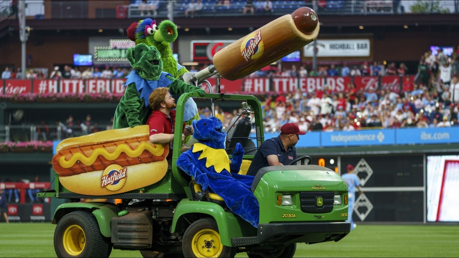 Philadelphia Phillies get rid of 'Dollar Dog Night,' replace with new ...