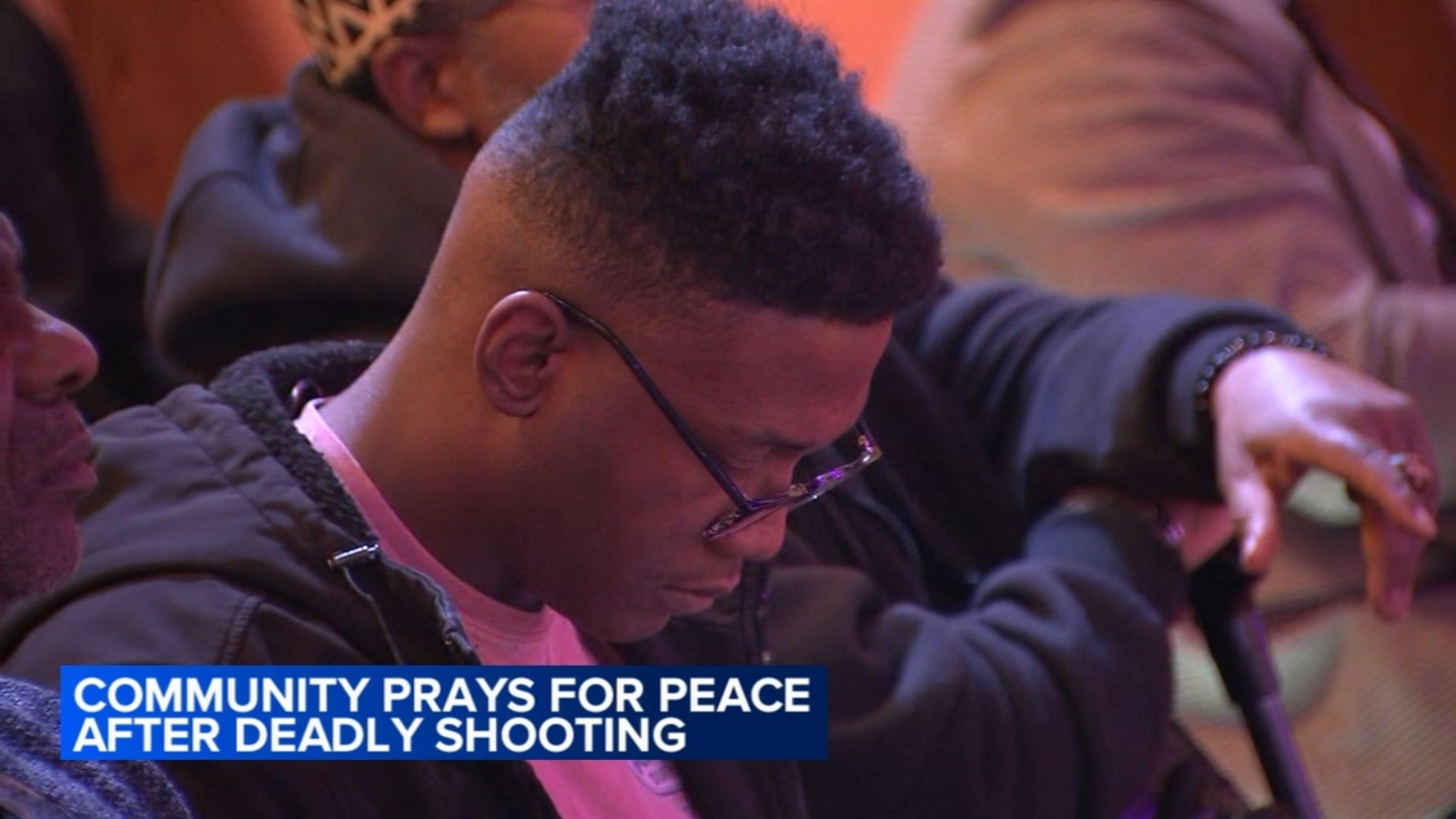 Chicago shooting: Bystander Jon Rucker dies after 4 shot in Greater Grand Crossing; Trivell ...