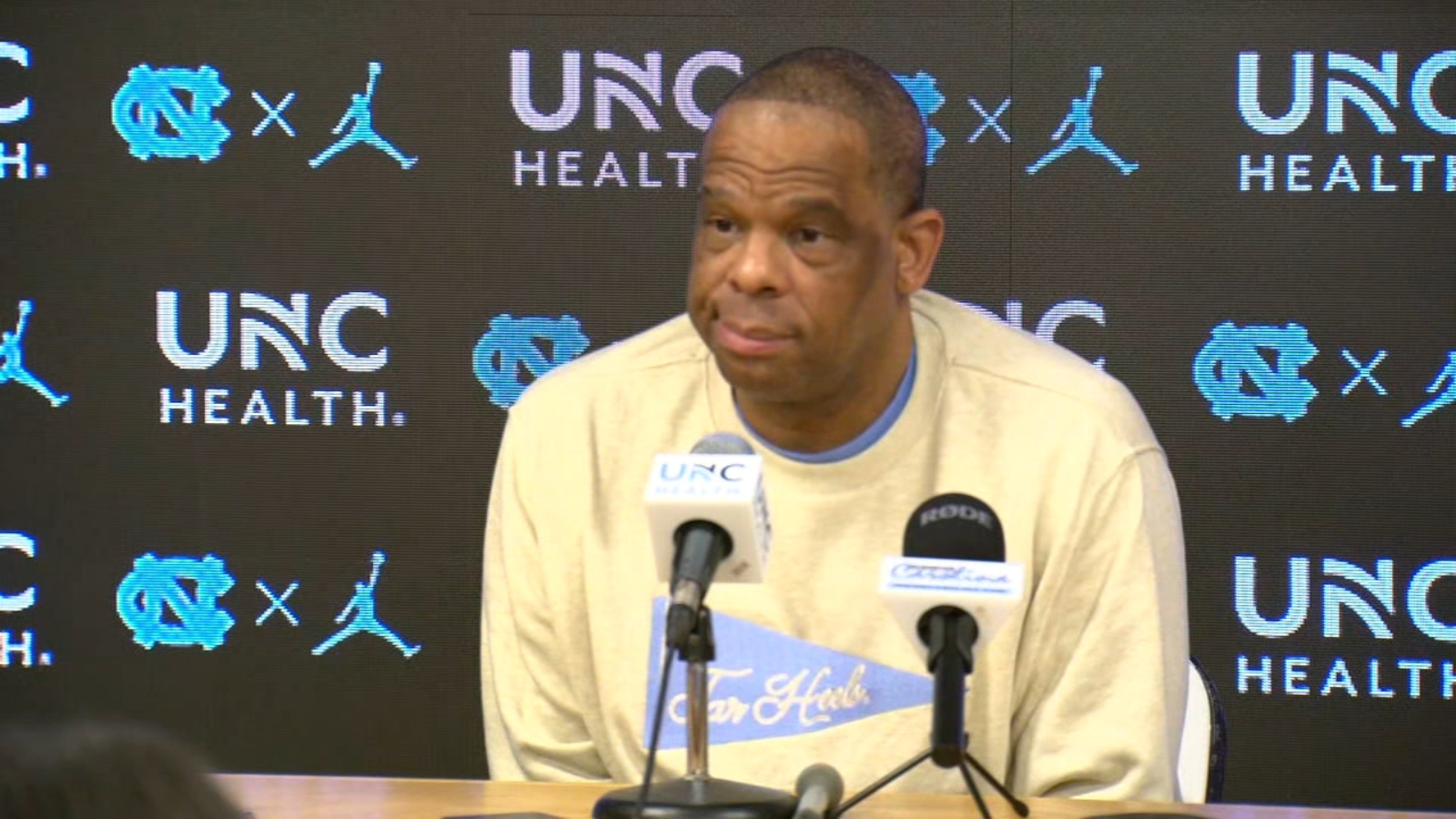 UNC basketball coaches and players talk about preps for Duke game ...